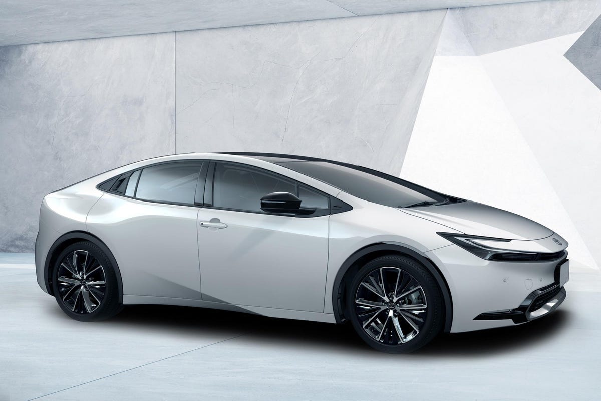 2023 Toyota Prius Wallpapers - Wallpaper Cave