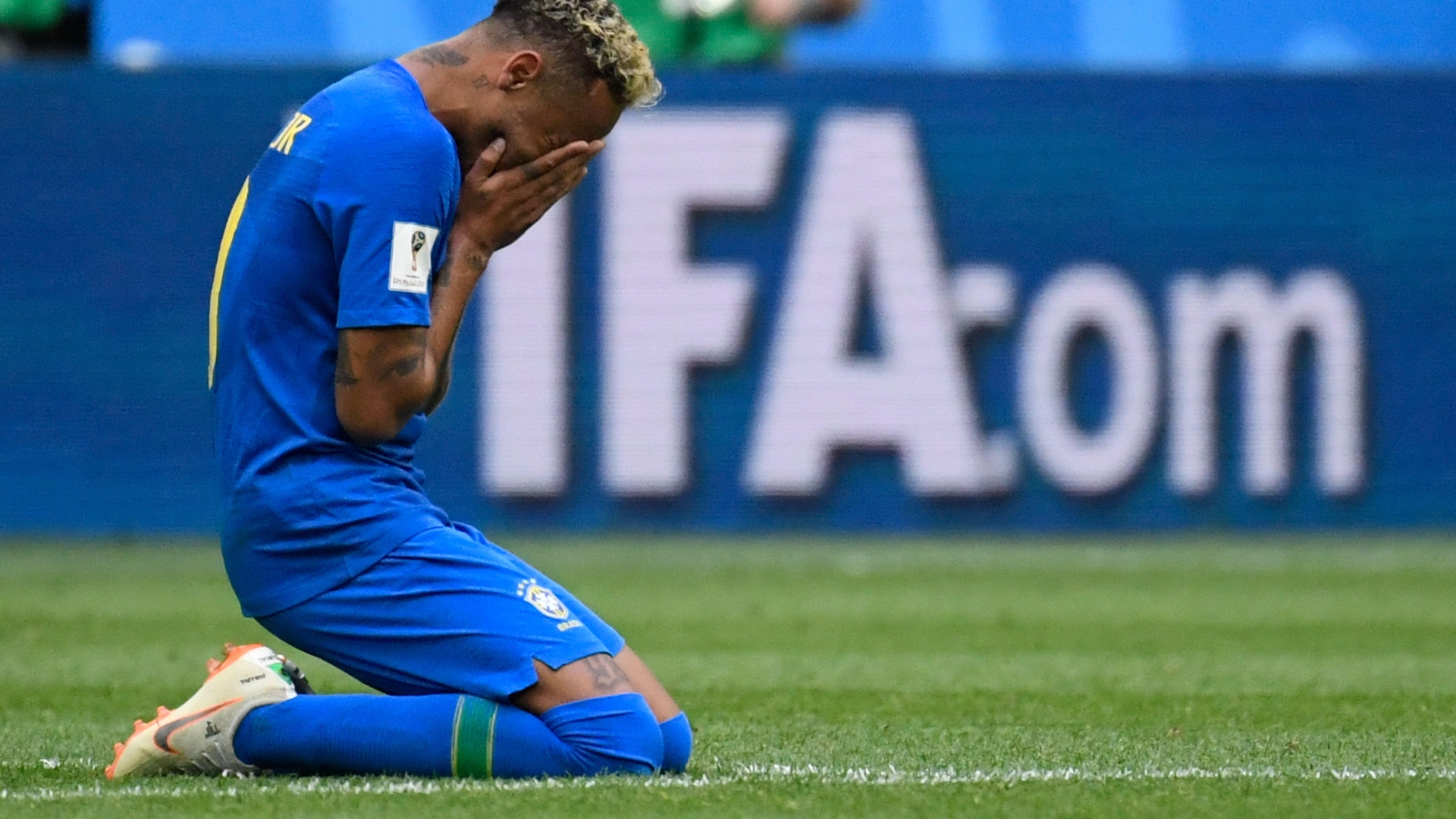Neymar Crying Wallpapers - Wallpaper Cave