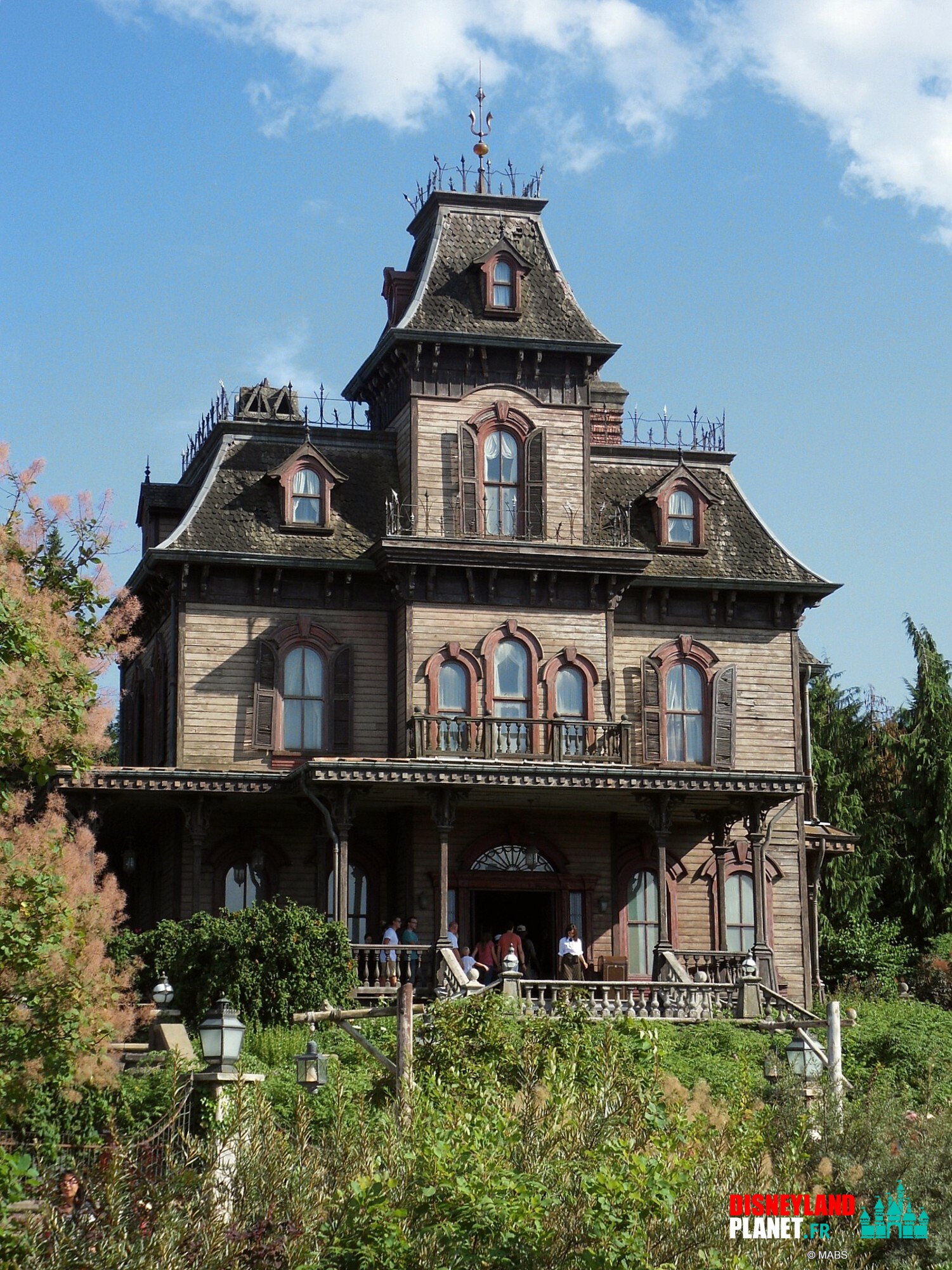 Phantom Manor Wallpapers - Wallpaper Cave