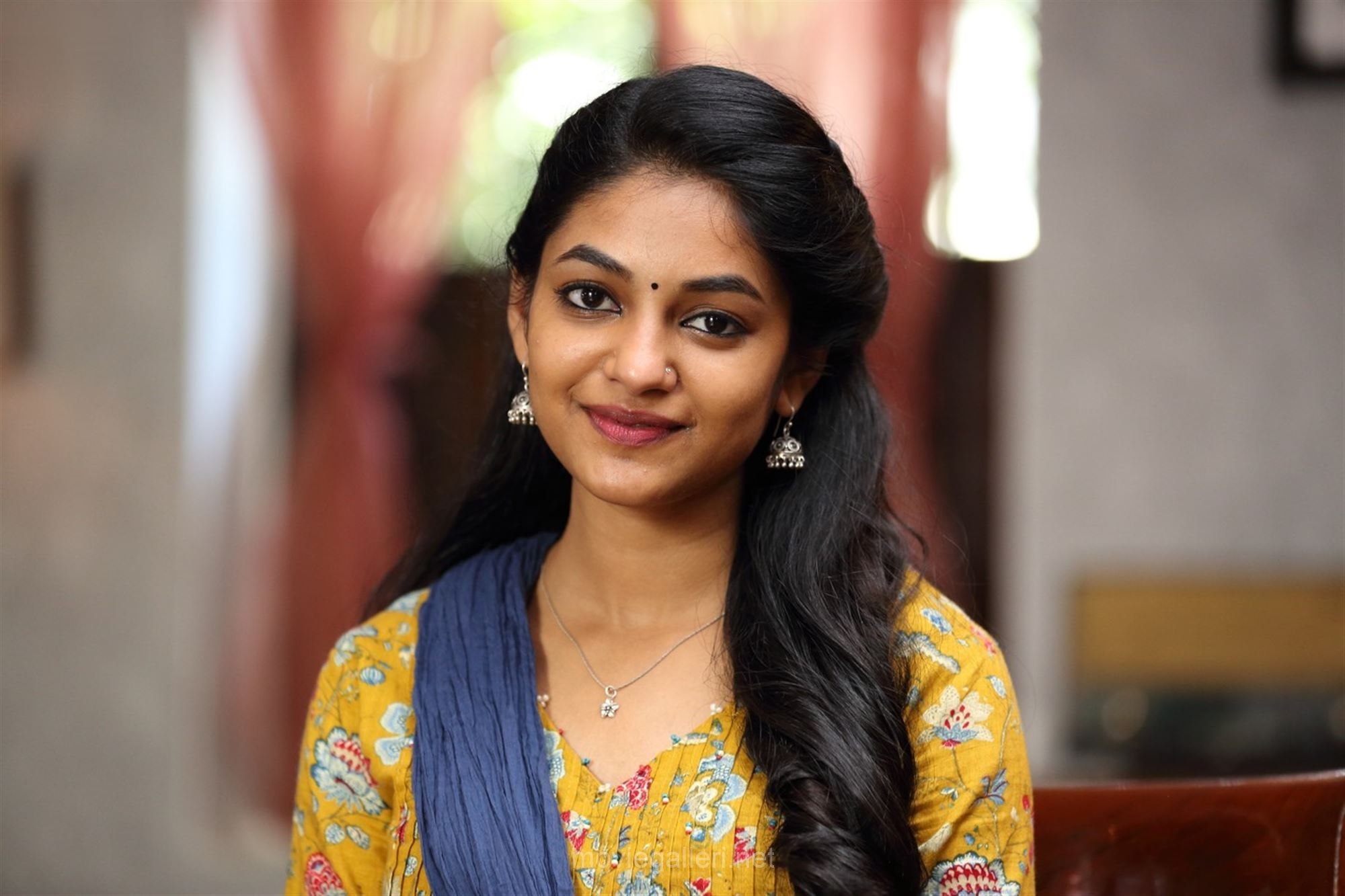 Ivana Tamil Wallpapers - Wallpaper Cave