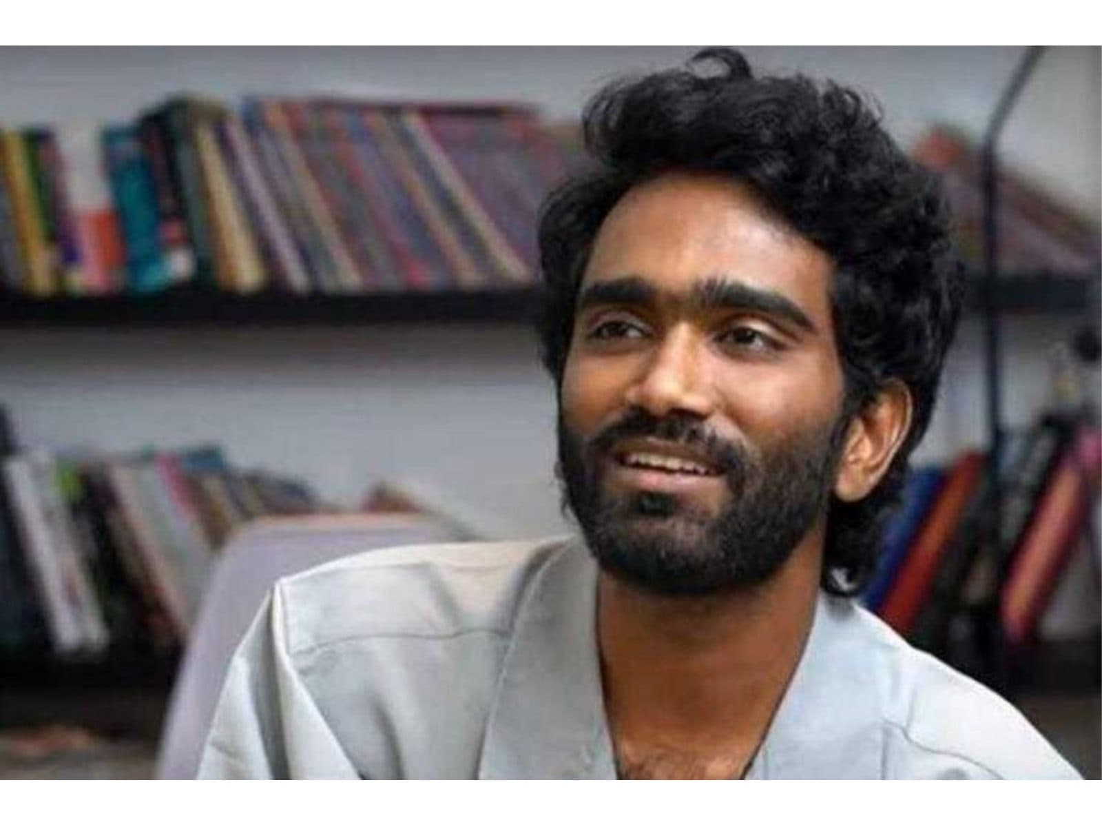 Pradeep Ranganathan Wallpapers - Wallpaper Cave