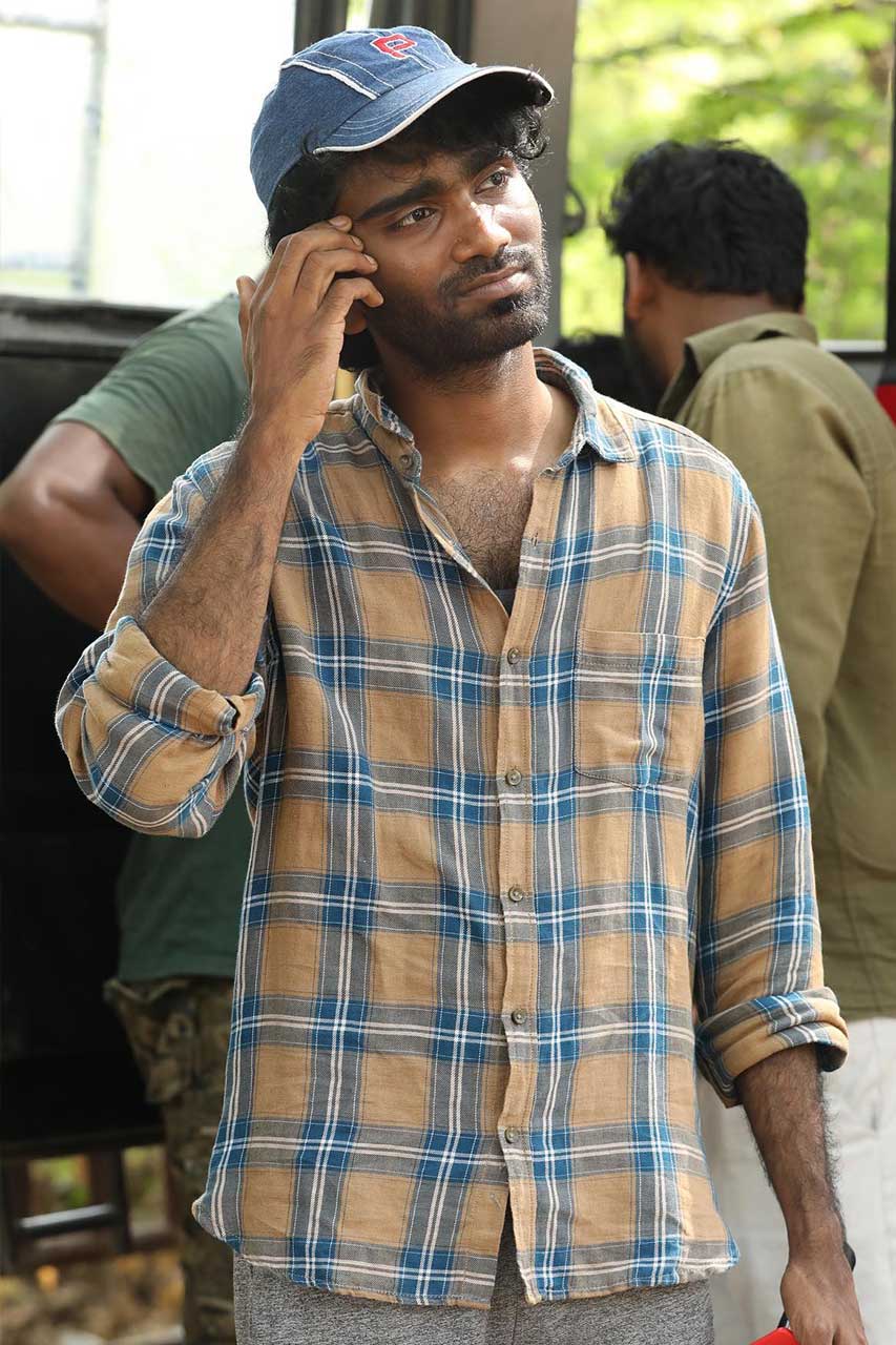 Pradeep Ranganathan Wallpapers - Wallpaper Cave