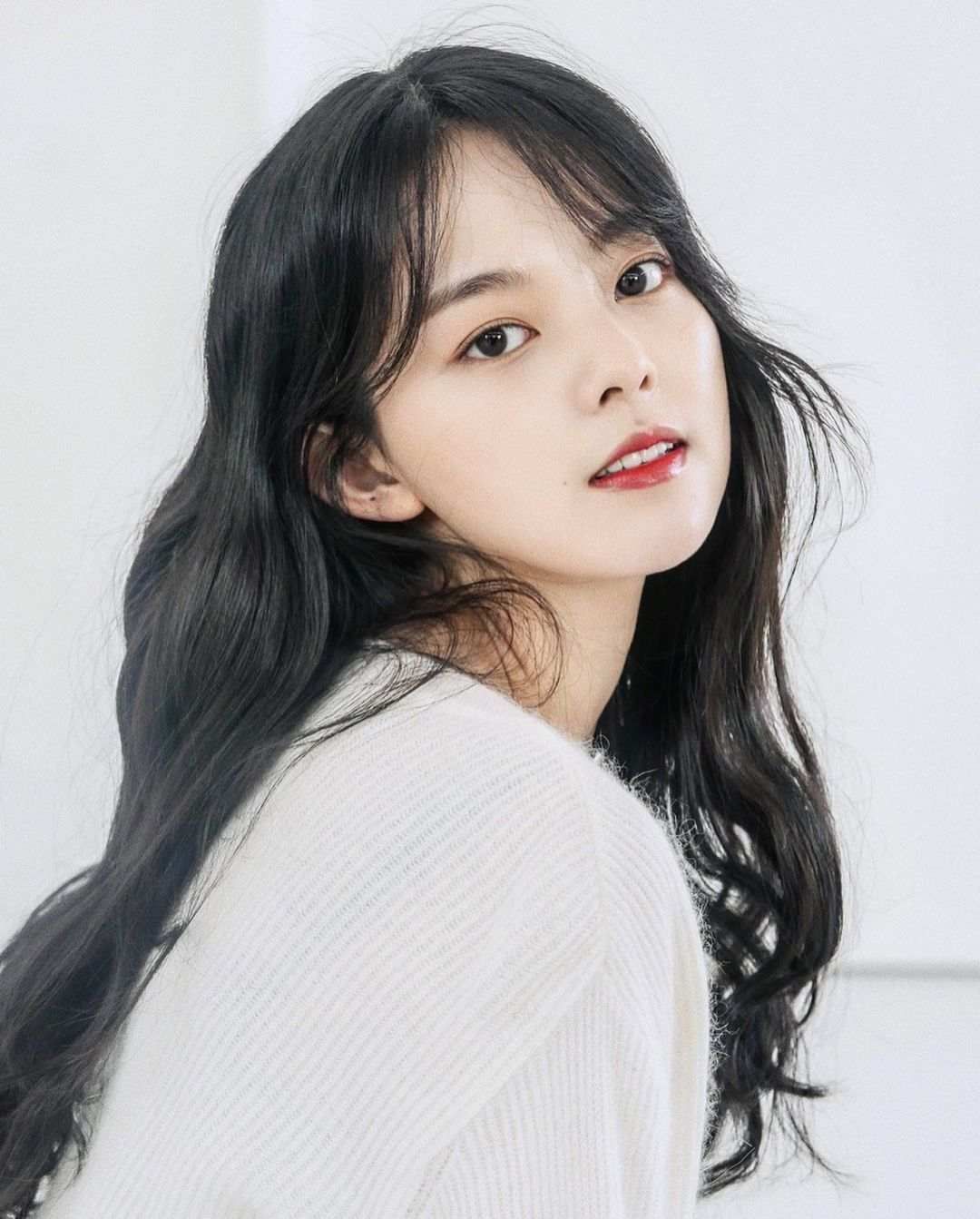 Yoo Hye-in Wallpapers - Wallpaper Cave