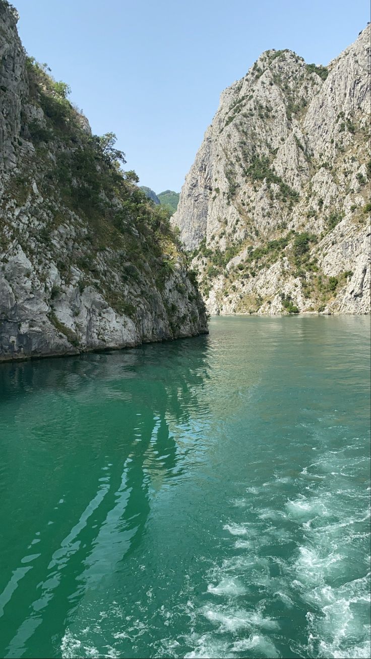 Koman Lake Wallpapers - Wallpaper Cave