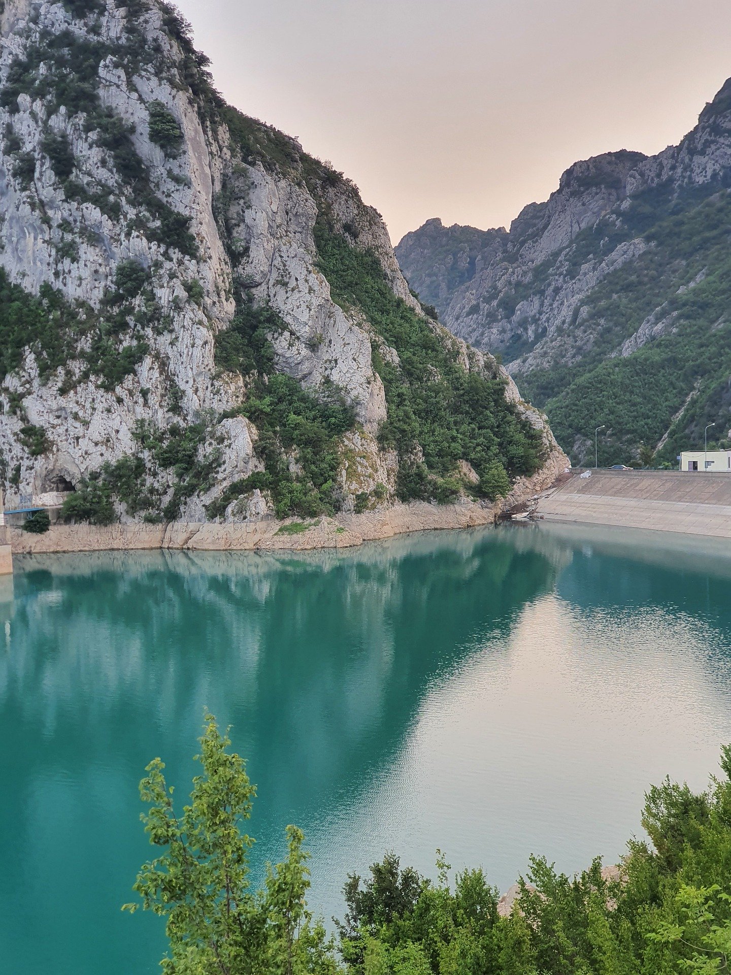 Koman Lake Wallpapers - Wallpaper Cave