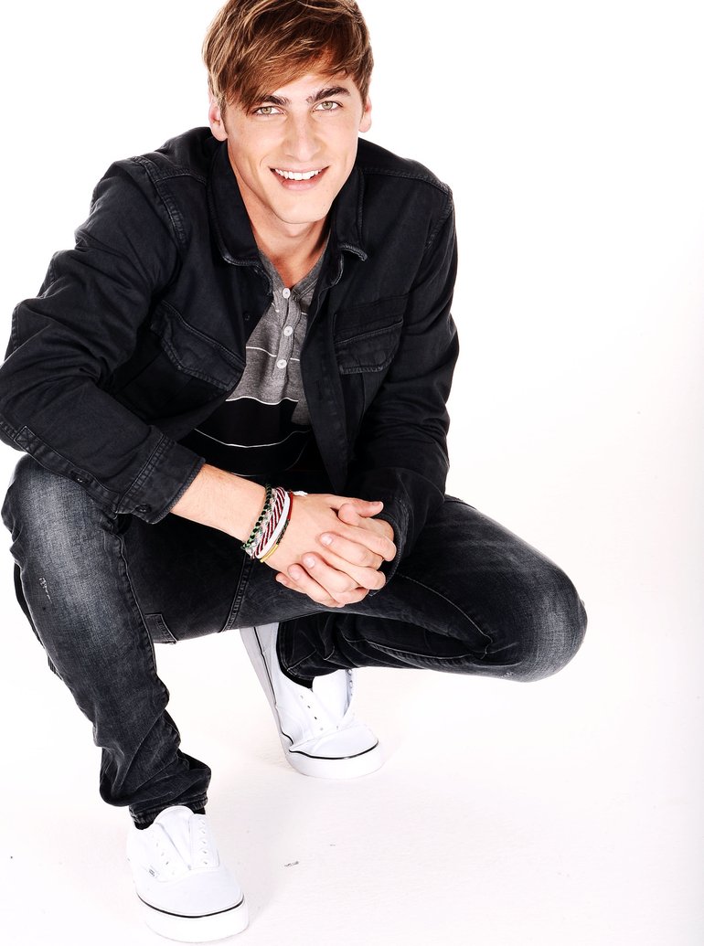 Kendall Schmidt Wallpaper By