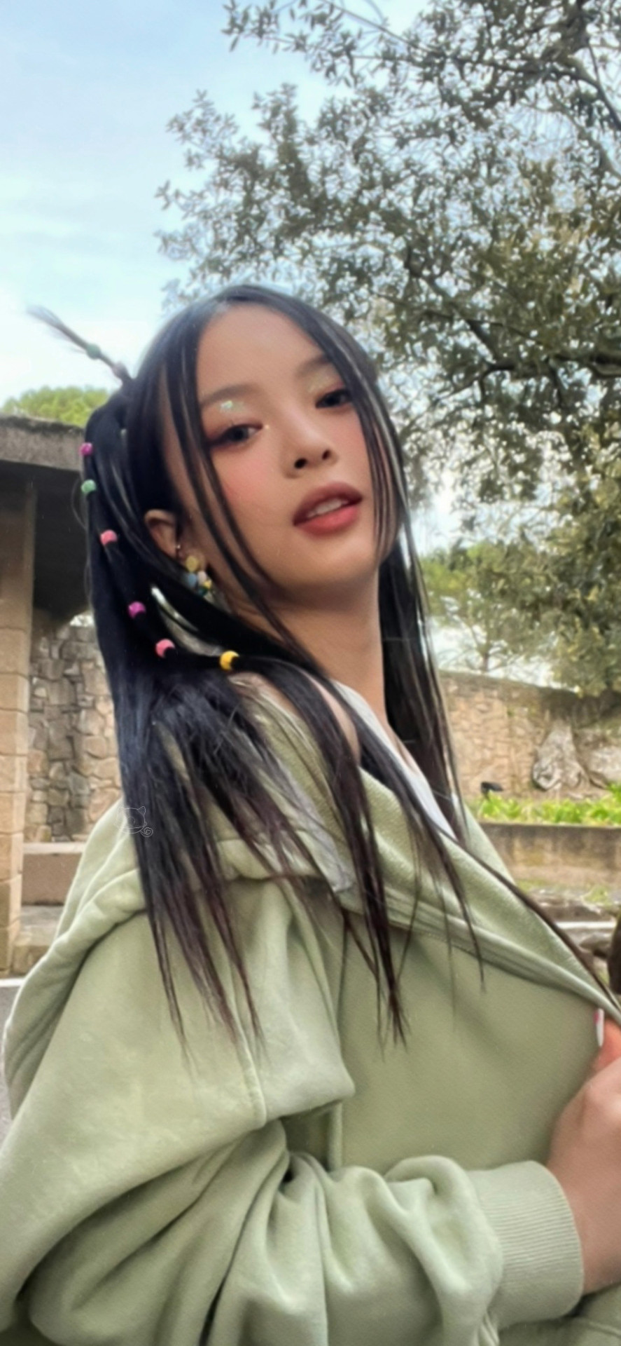 Hanni Wallpapers - Wallpaper Cave