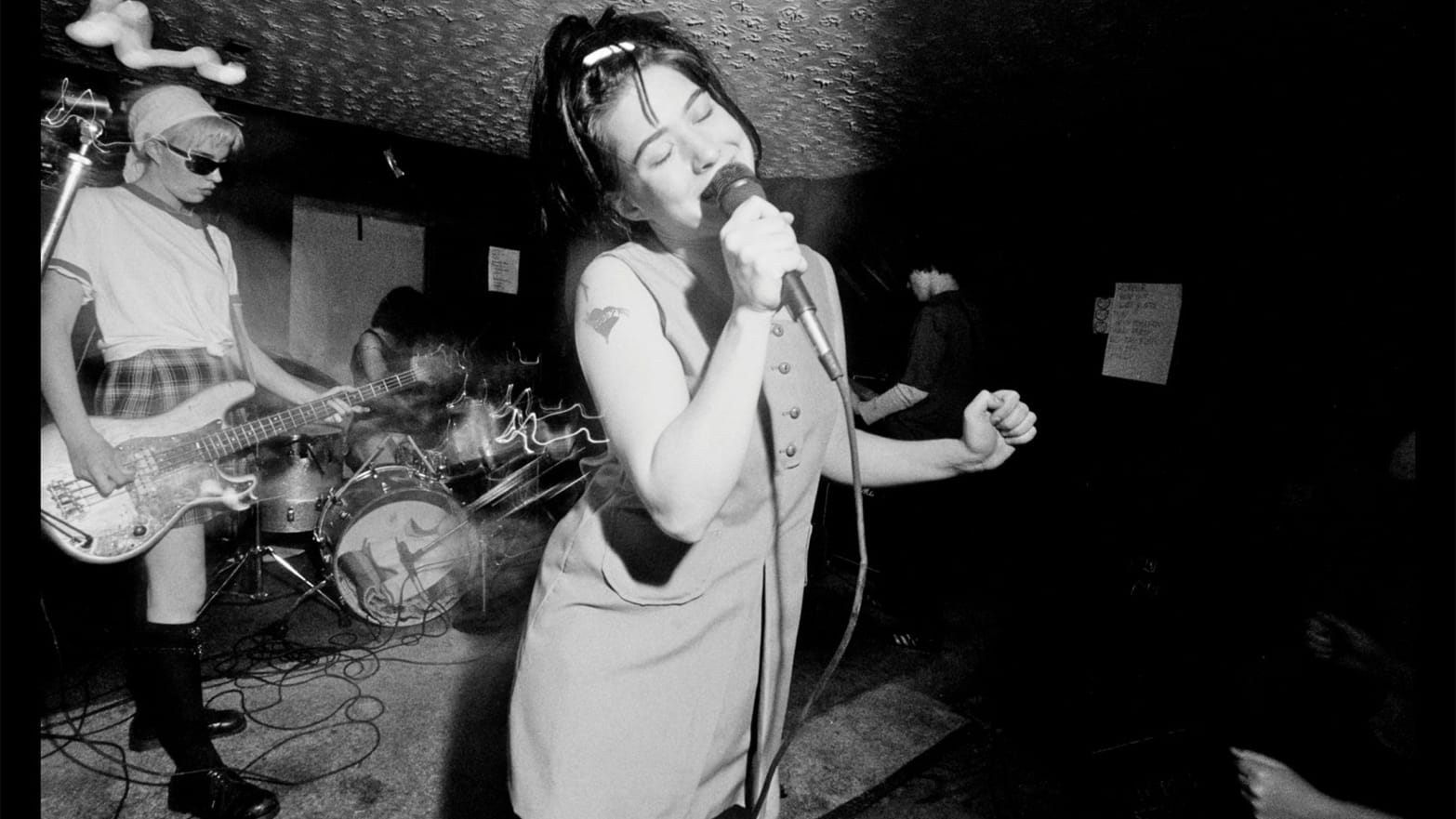 Riot Grrrl Wallpapers - Wallpaper Cave