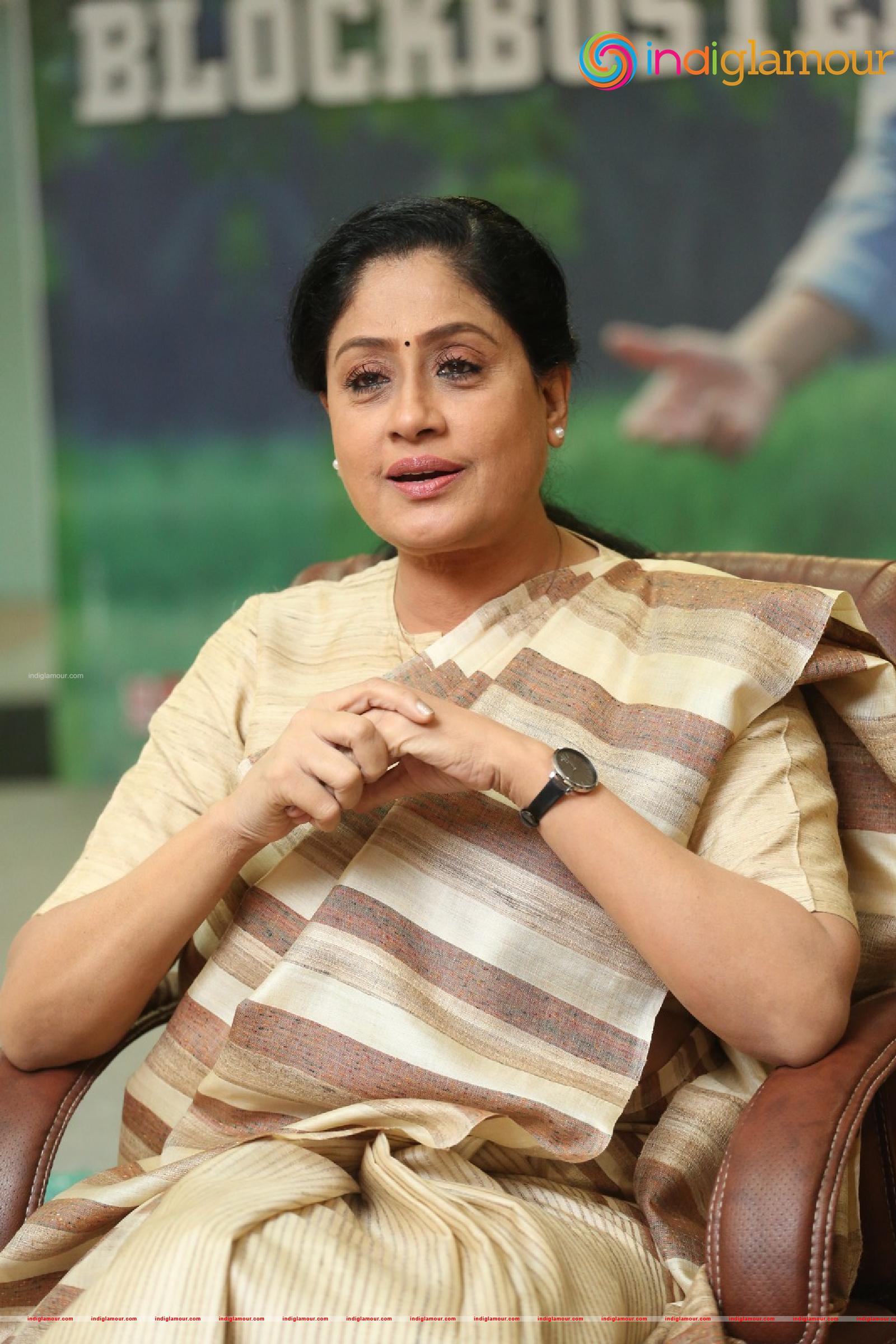 Vijayashanti Wallpapers - Wallpaper Cave