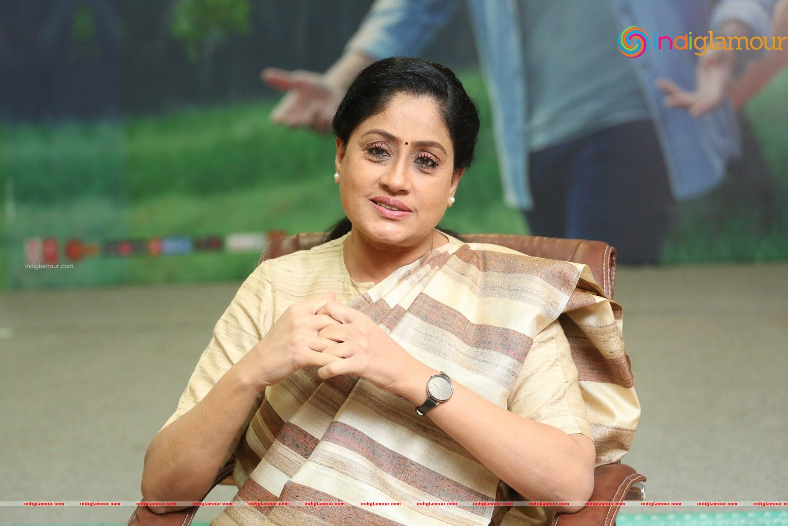 Vijayashanti Wallpapers - Wallpaper Cave