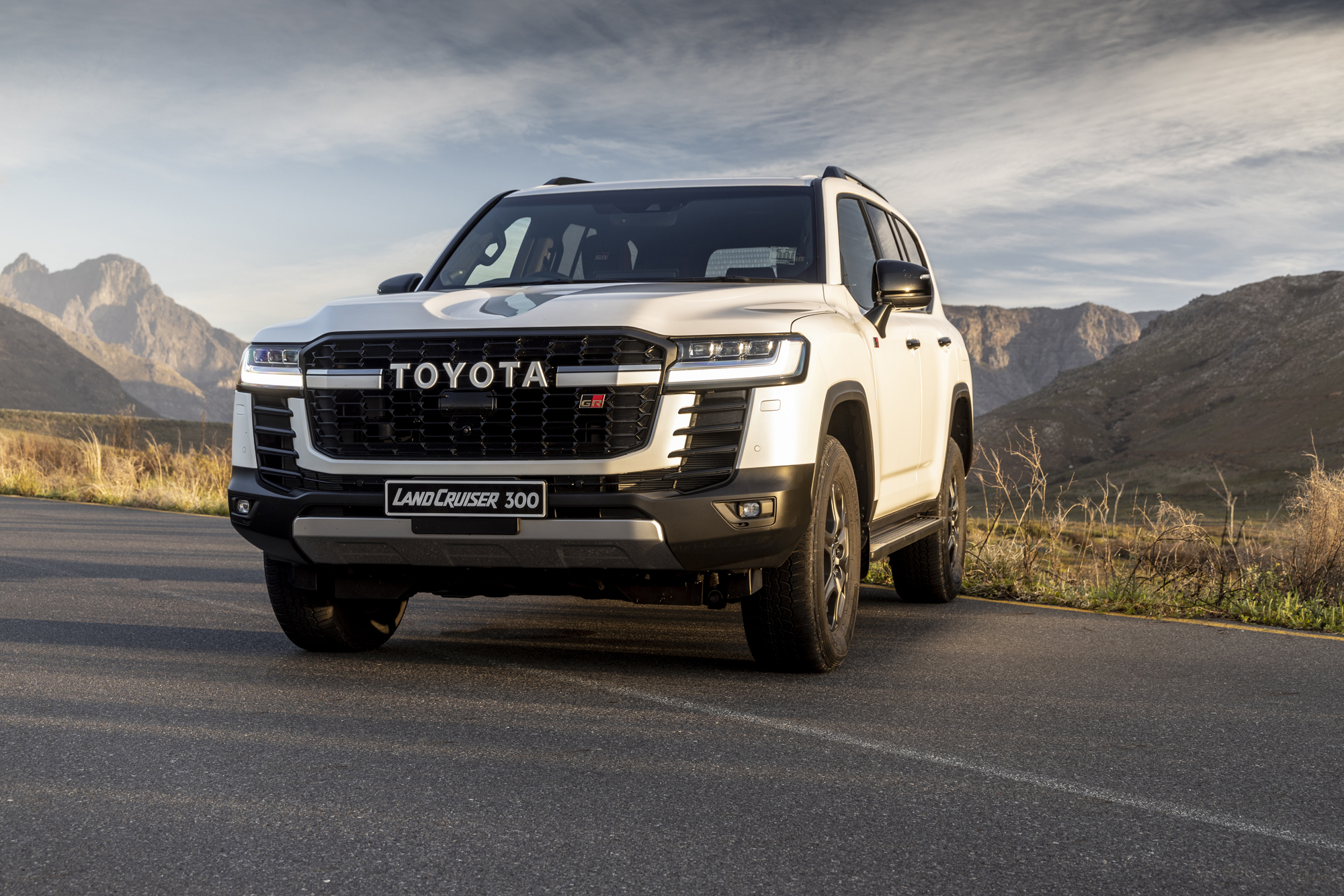 LC 300 Wallpapers - Wallpaper Cave