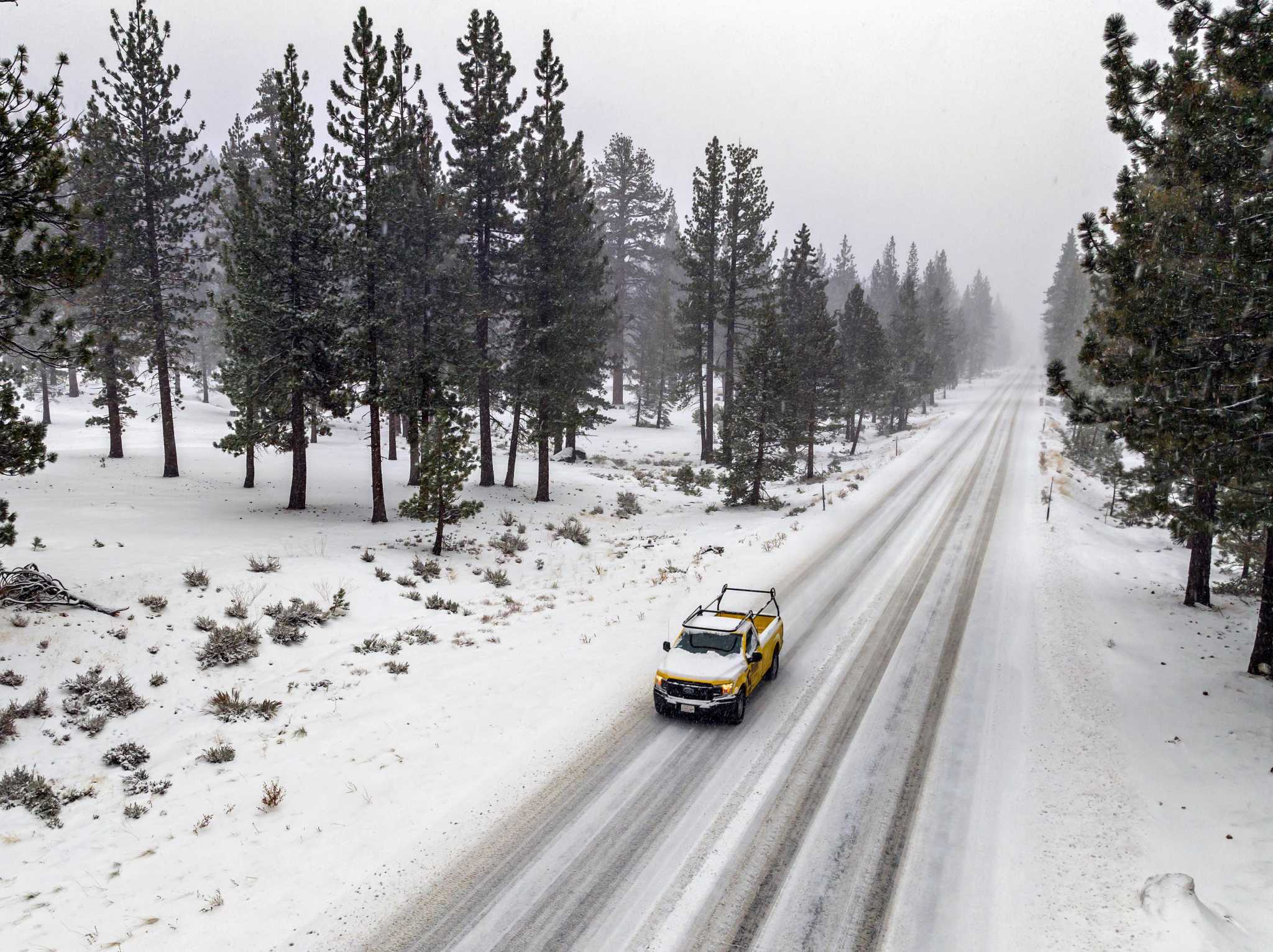 Dark Winter Road Way Wallpapers - Wallpaper Cave