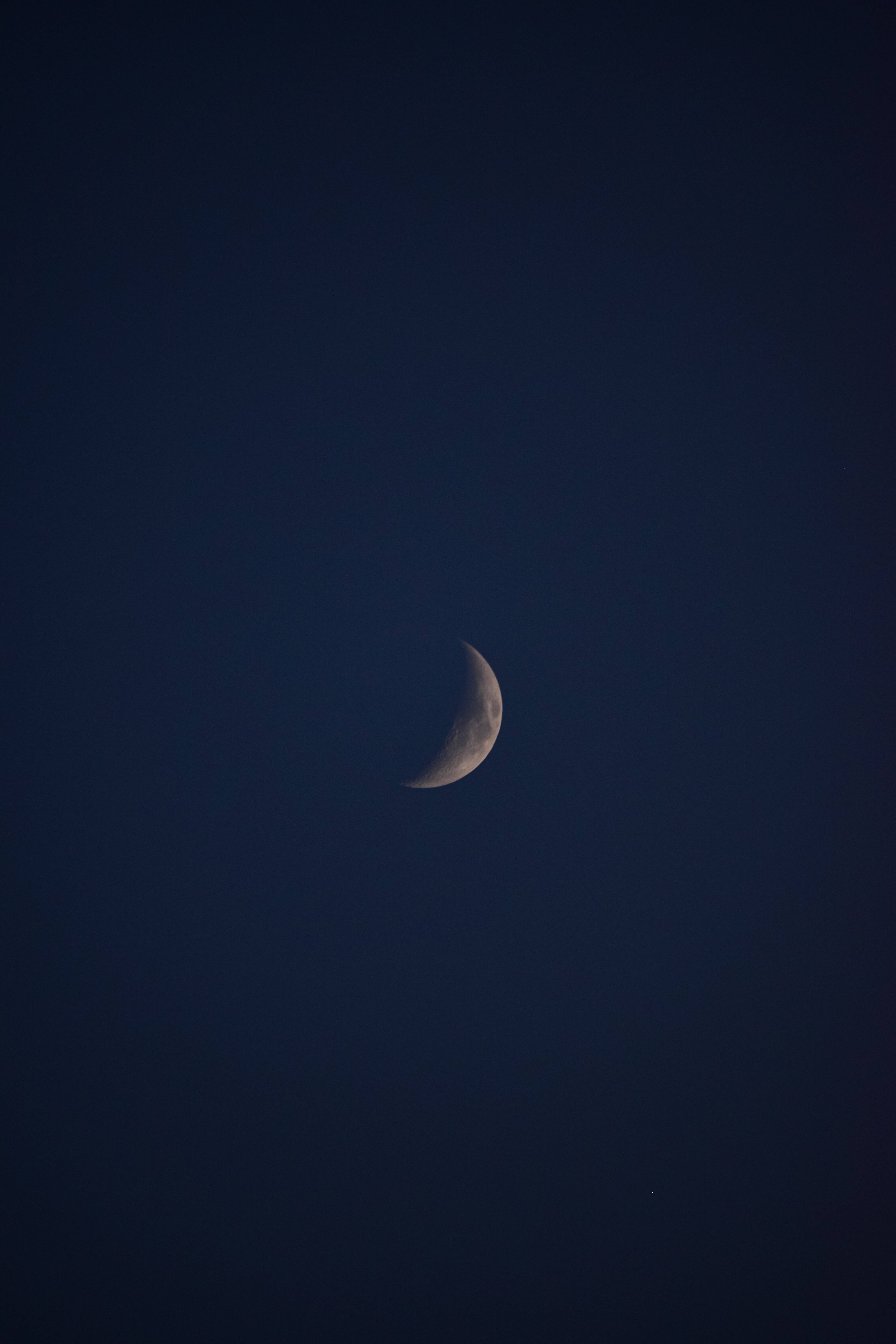 Waning Crescent Wallpapers - Wallpaper Cave