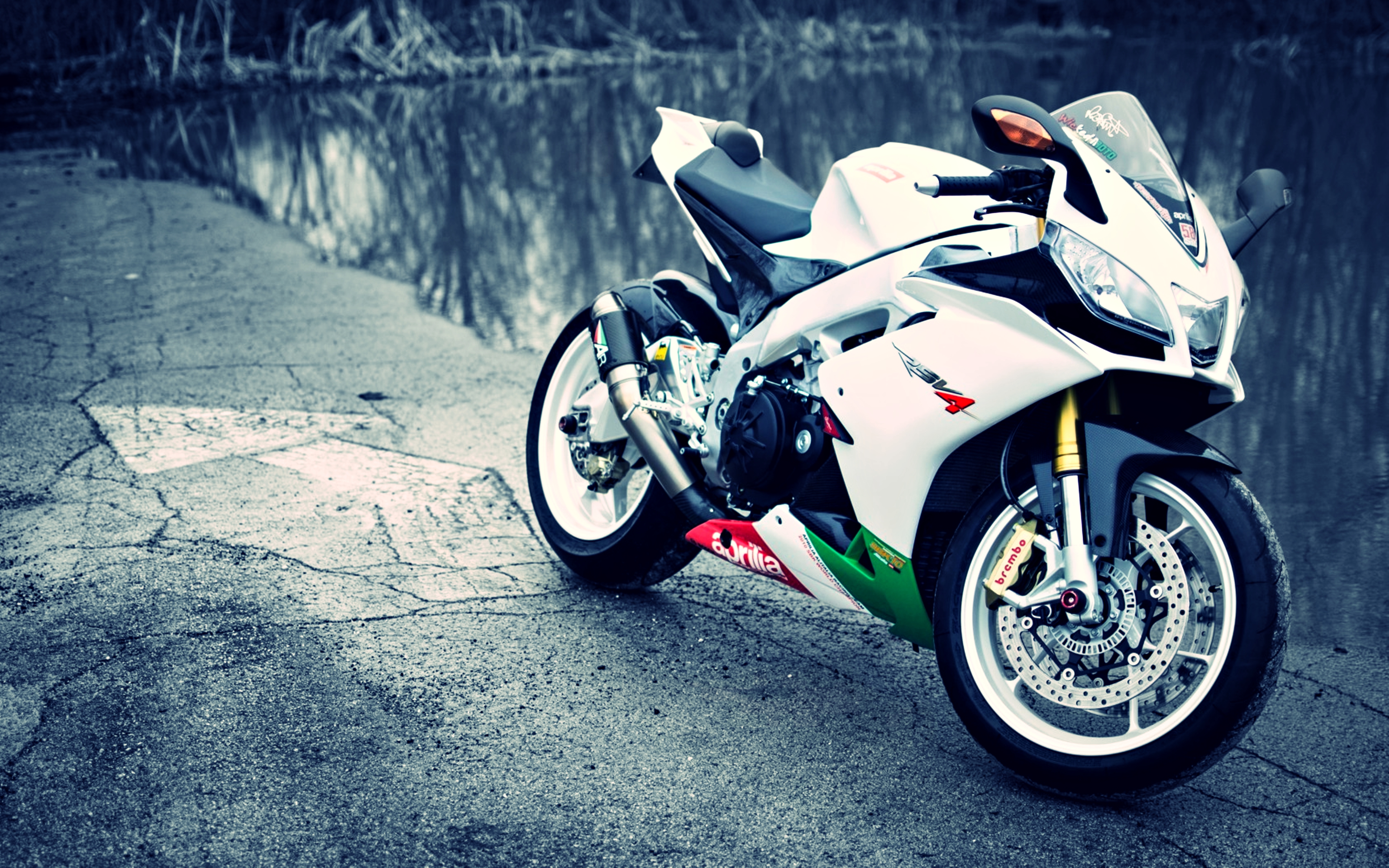 Aprilia RSV4 RF Wallpapers - Wallpaper Cave