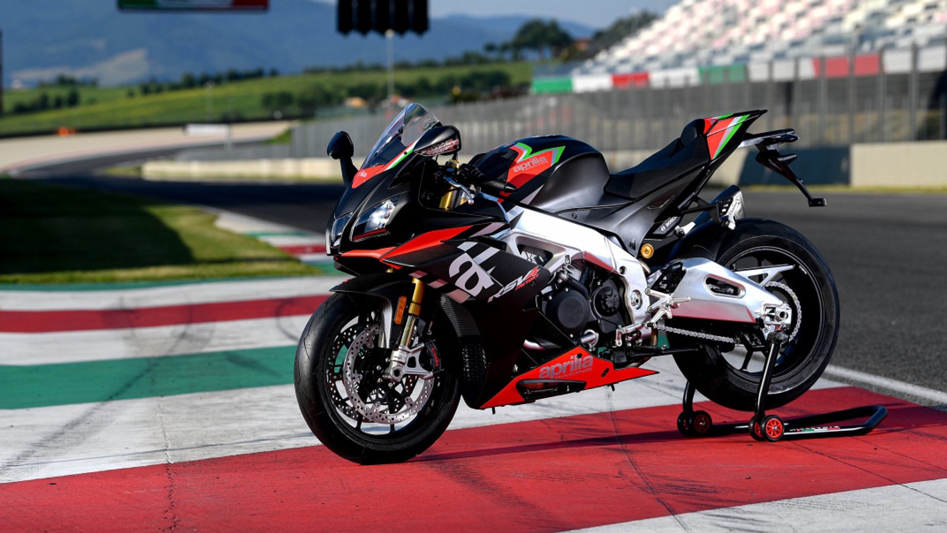 Aprilia RSV4 RF Wallpapers - Wallpaper Cave