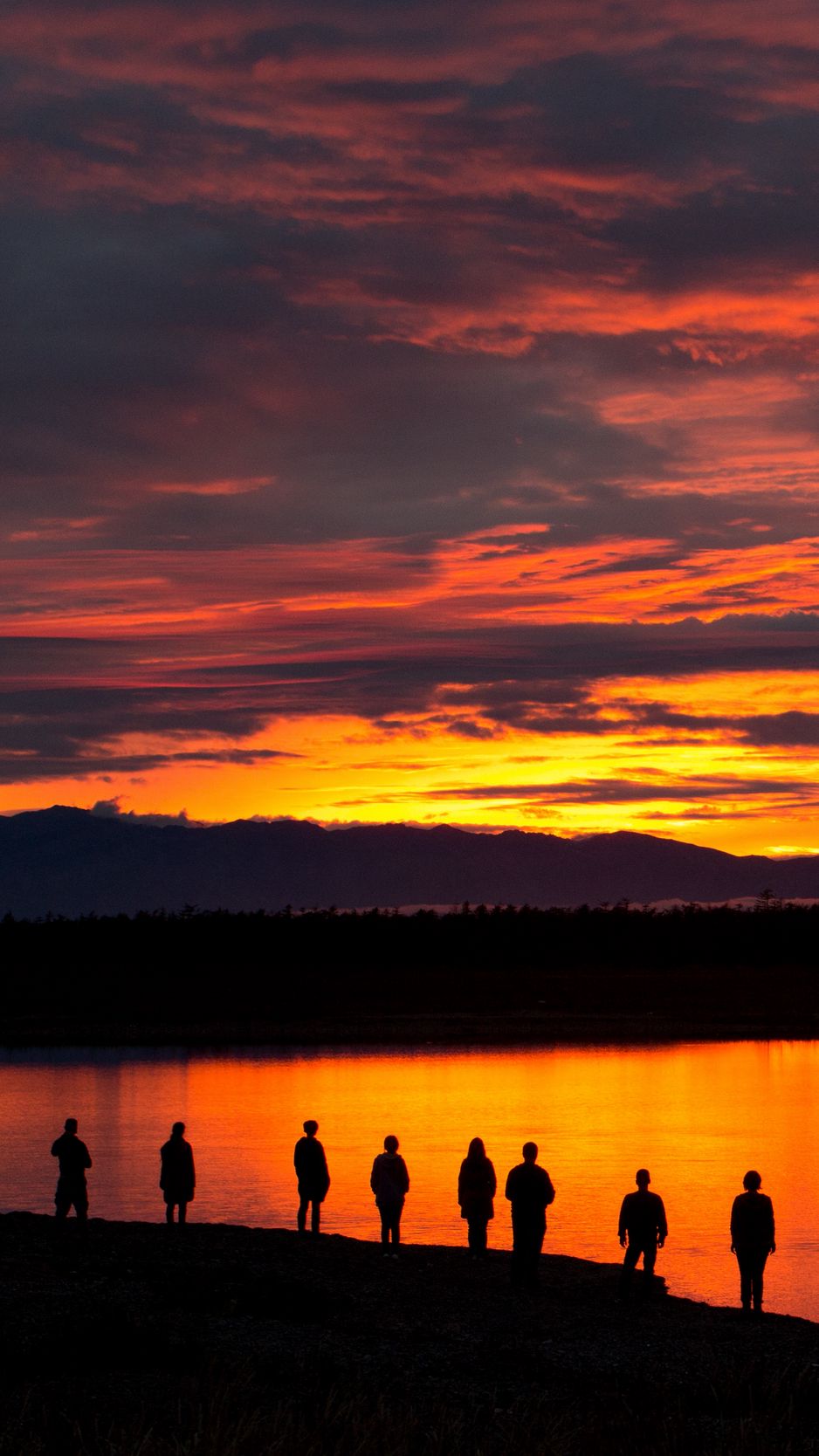 Sunset With People Wallpapers - Wallpaper Cave