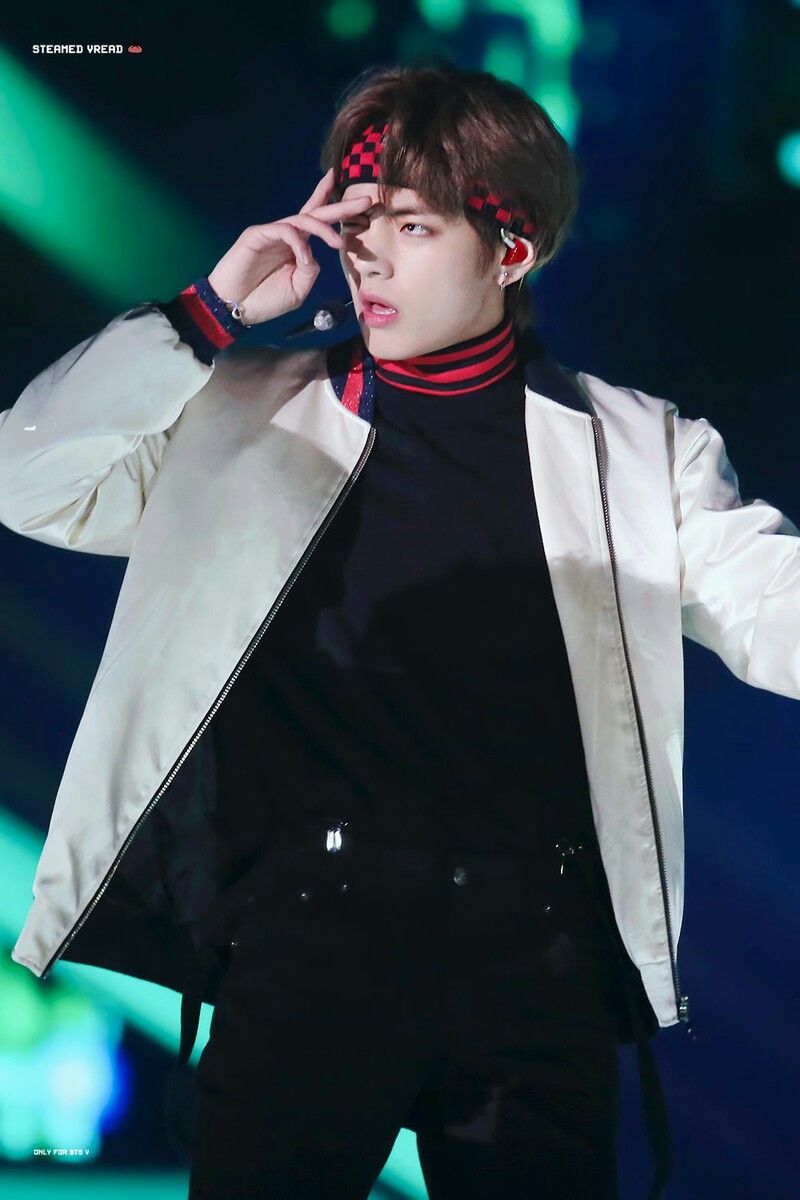 BTS V DNA Wallpapers - Wallpaper Cave