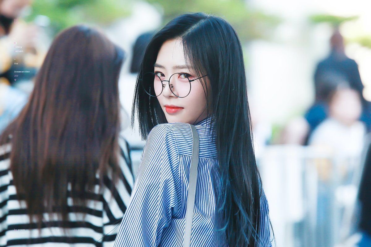 Kim Minji Wallpapers - Wallpaper Cave