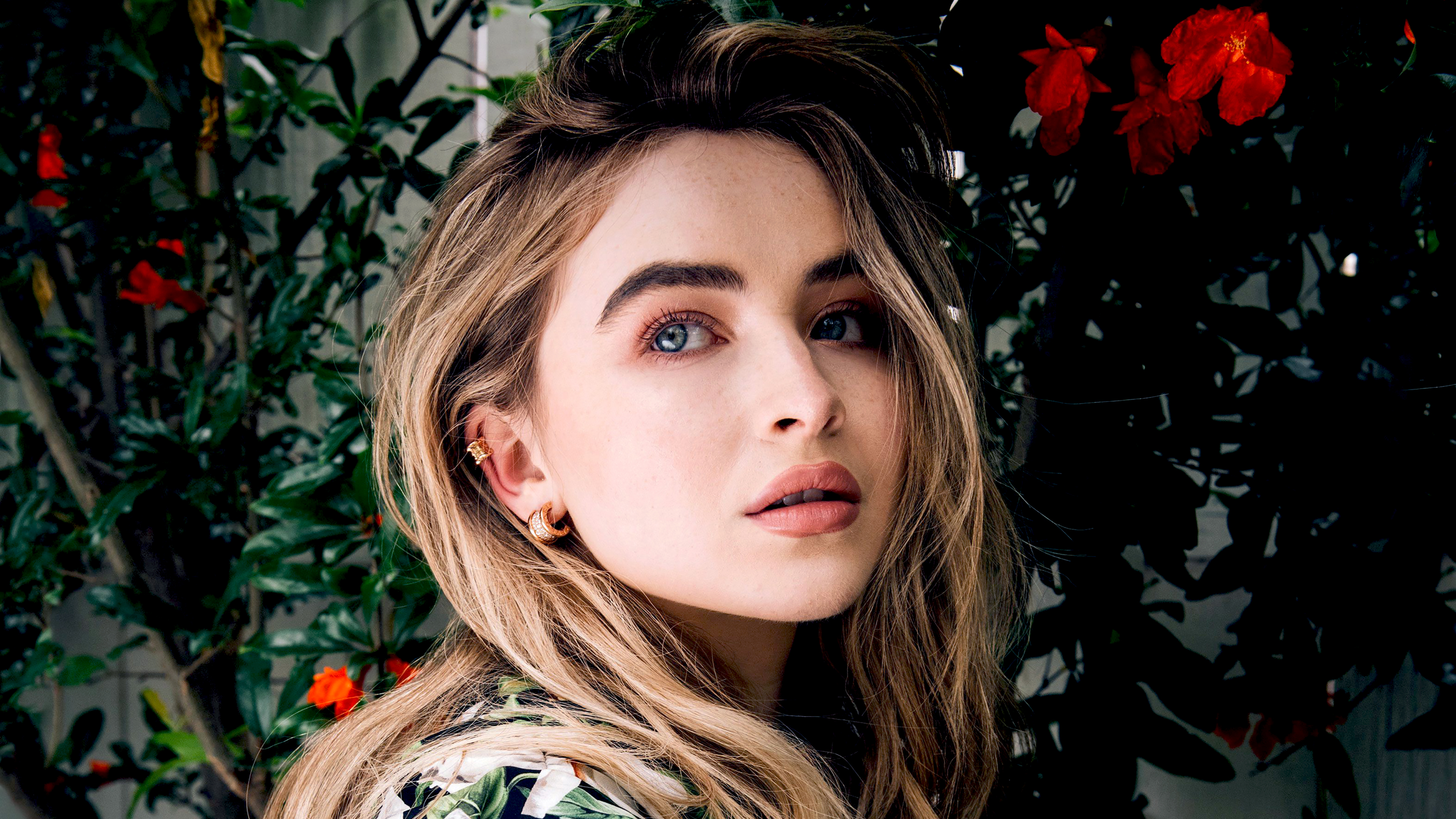 Sabrina Carpenter Desktop Wallpapers - Wallpaper Cave