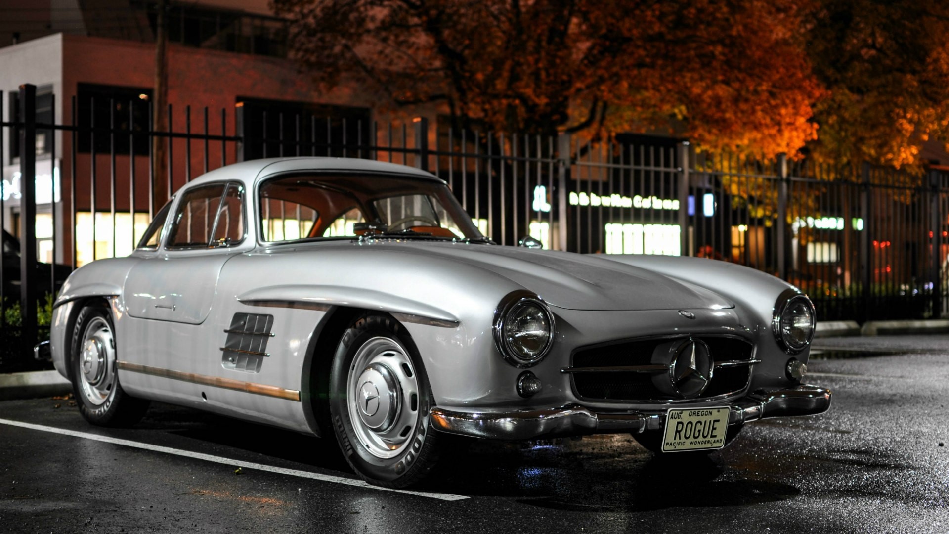 Mercedes 300 Wallpapers - Wallpaper Cave