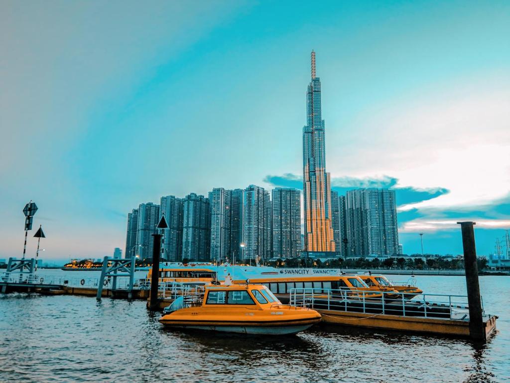 Landmark 81 Wallpapers - Wallpaper Cave