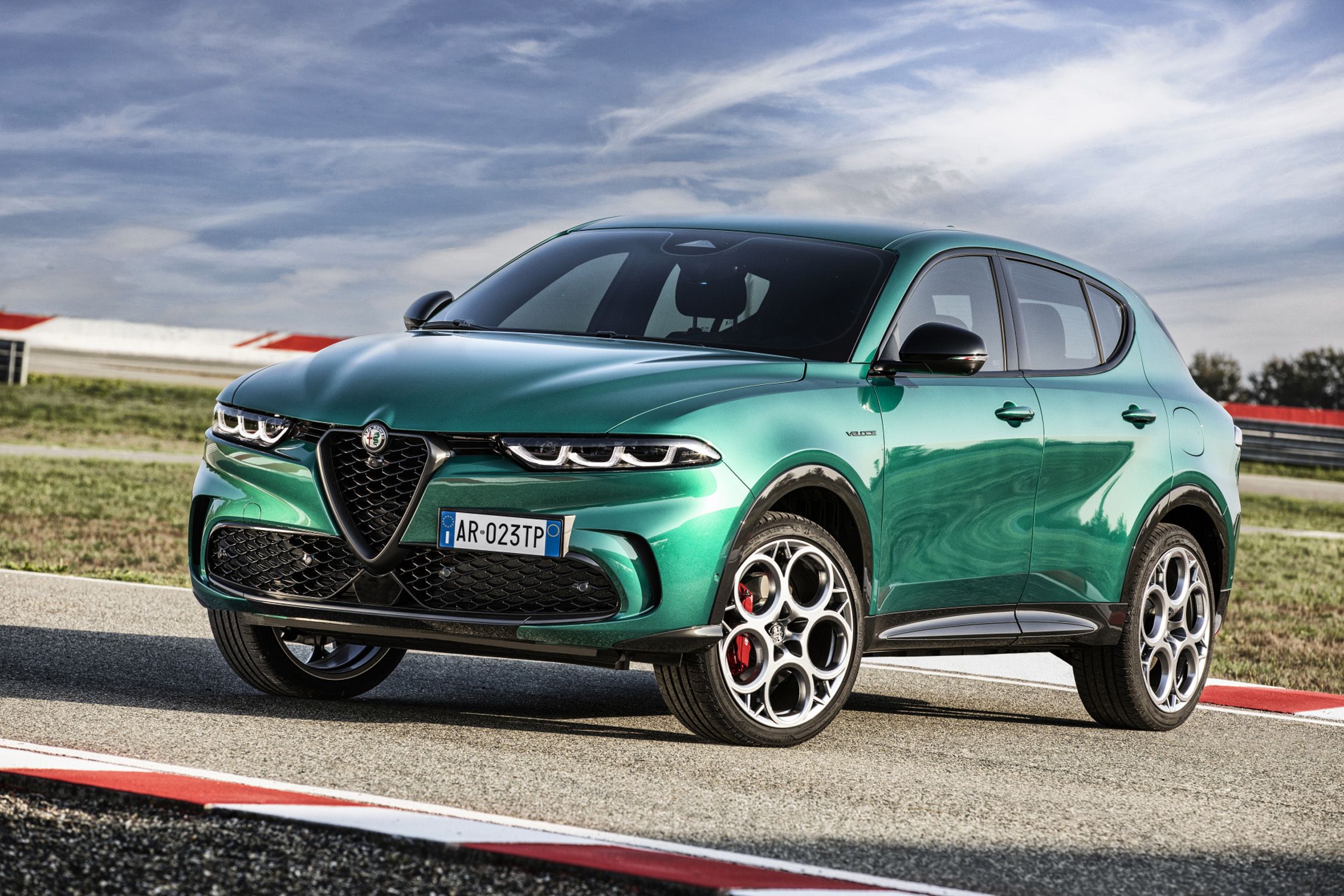 Alfa Romeo Tonale Wallpapers - Wallpaper Cave Alfa Romeo Tonale Wallpapers - Wallpaper Cave