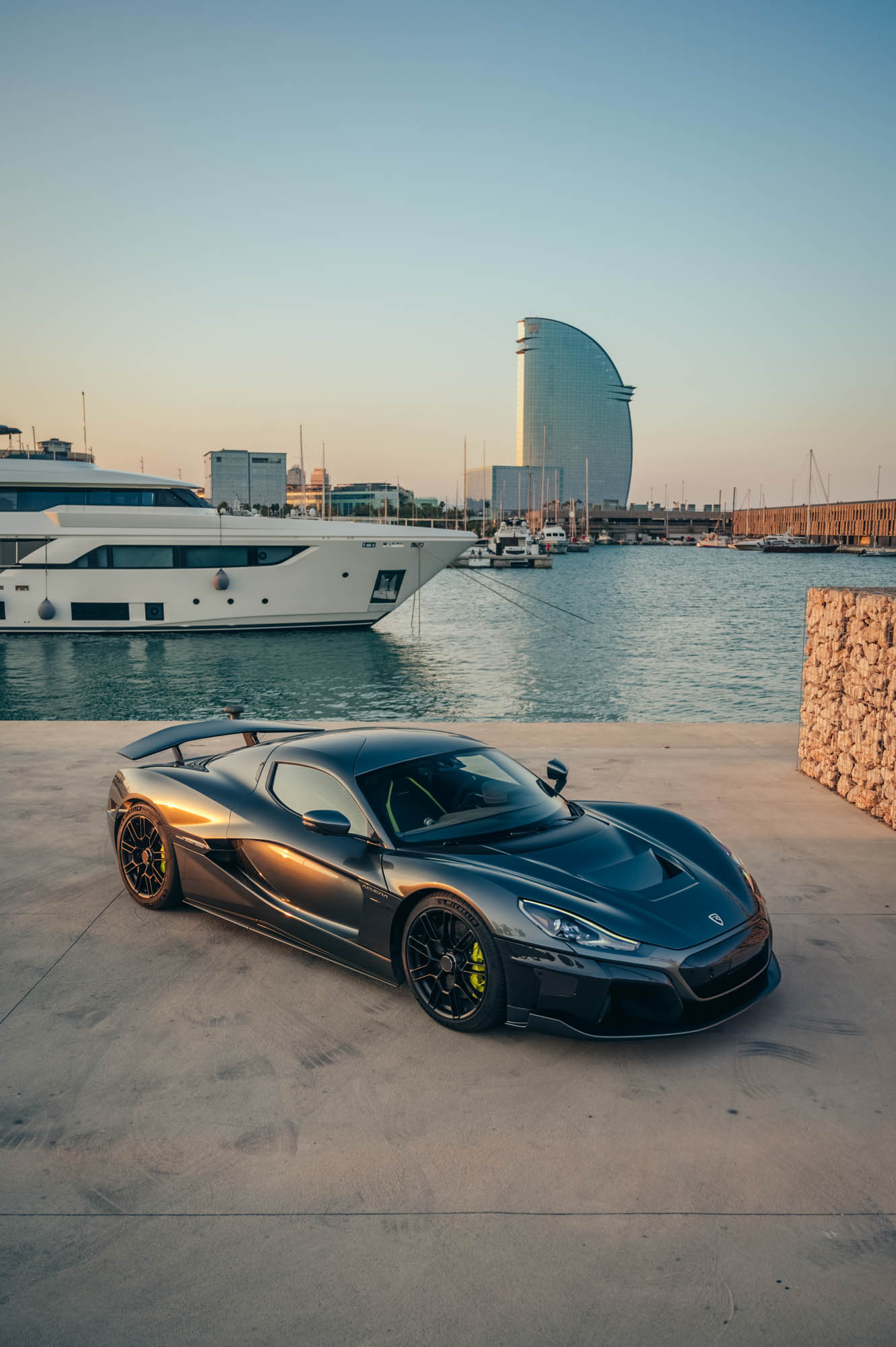 Rimac Nevera Mobile Wallpapers - Wallpaper Cave