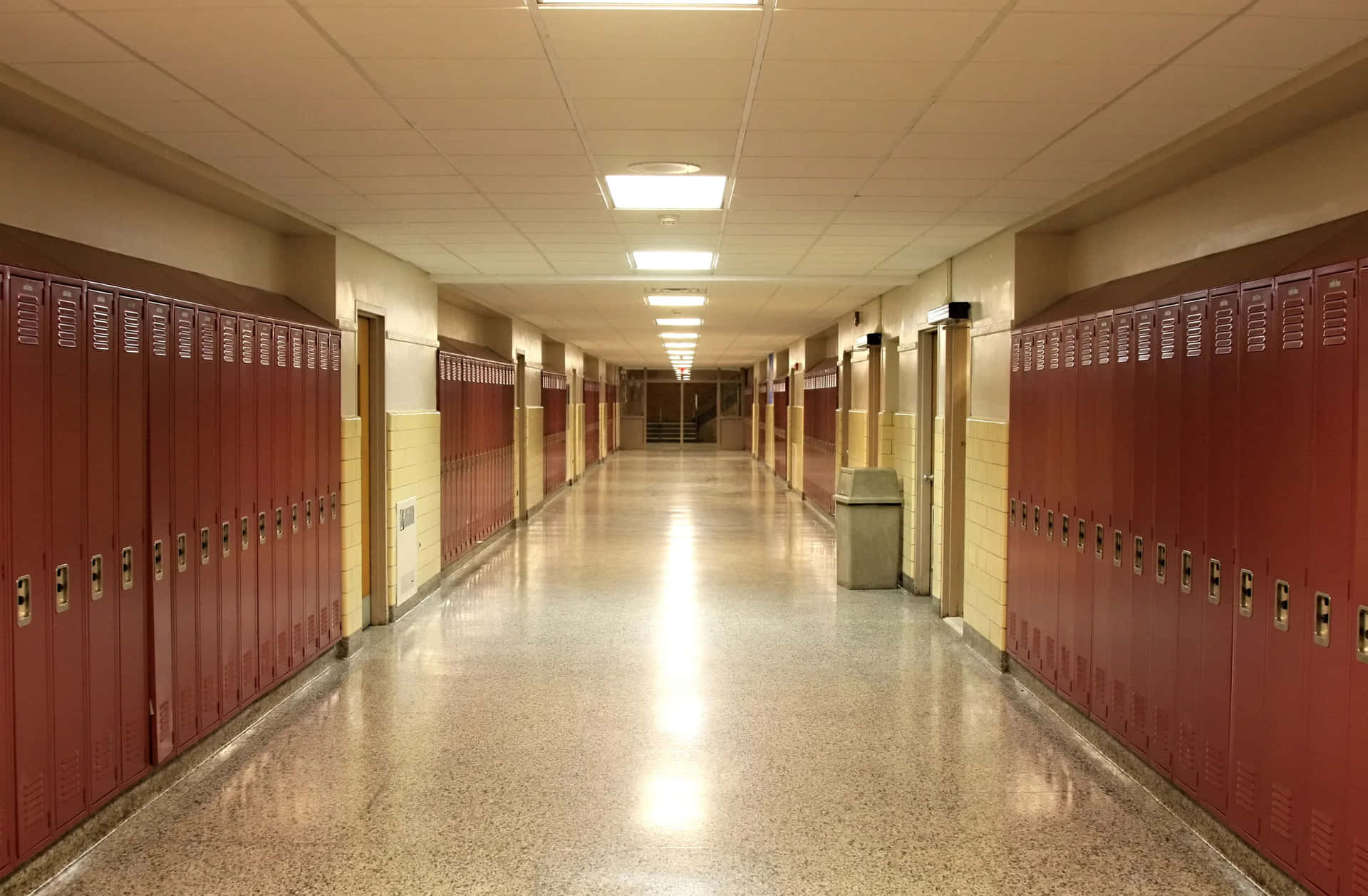 High School Hallway Wallpapers - Wallpaper Cave