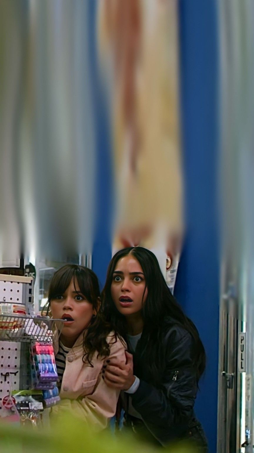 Sam Carpenter Wallpapers - Wallpaper Cave