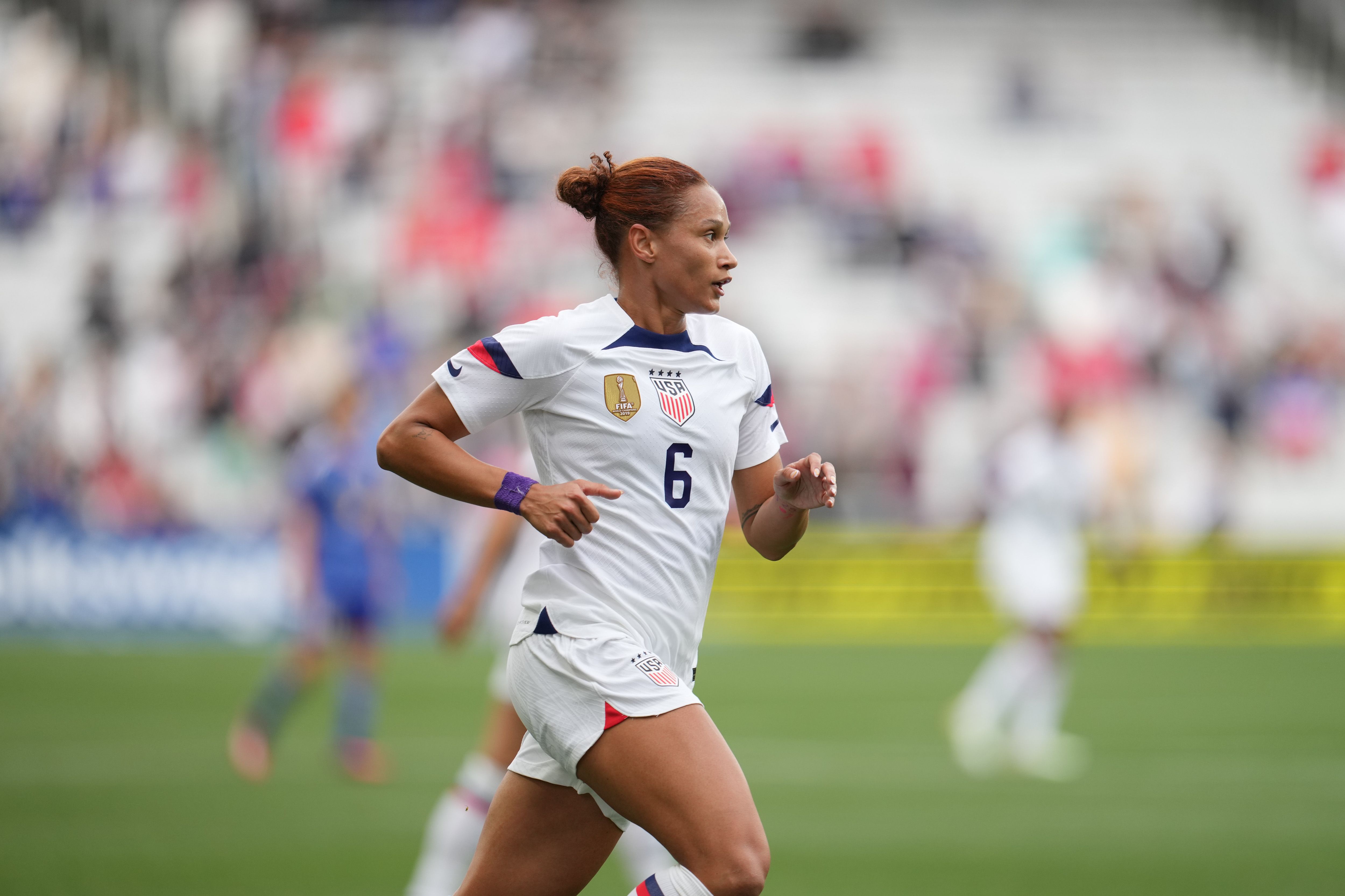 Lynn Williams Wallpapers - Wallpaper Cave