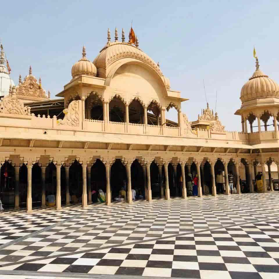 Barsana Wallpapers - Wallpaper Cave