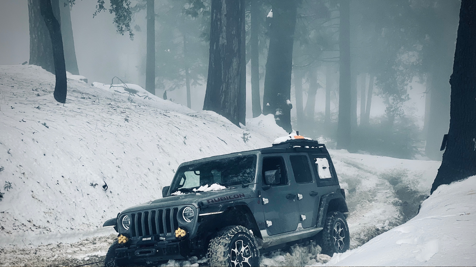 Winter Jeep Wallpapers - Wallpaper Cave