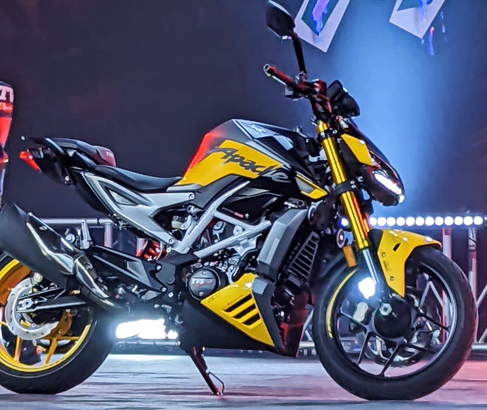 Apache RTR 310 Wallpapers - Wallpaper Cave