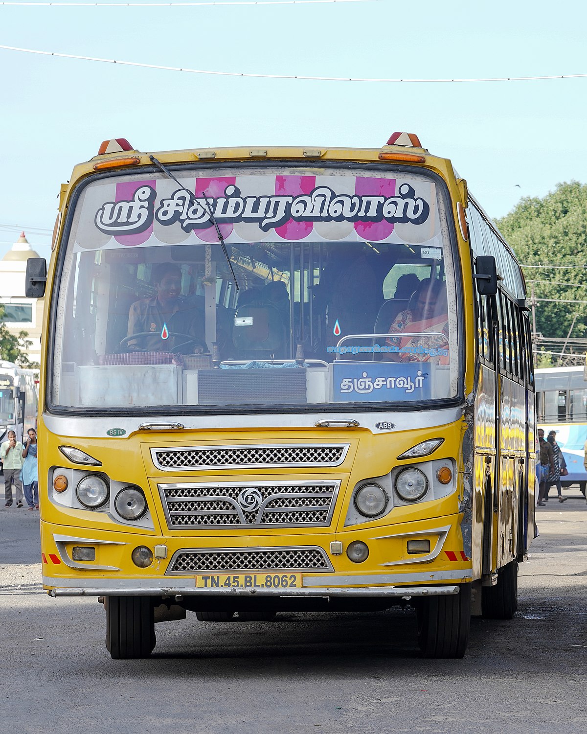 Private Bus Wallpapers - Wallpaper Cave