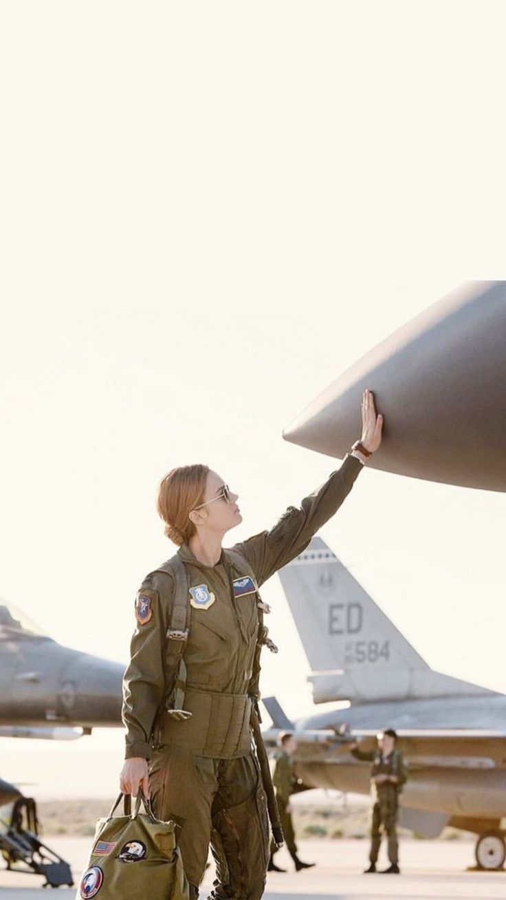 Female Pilot Wallpapers - Wallpaper Cave