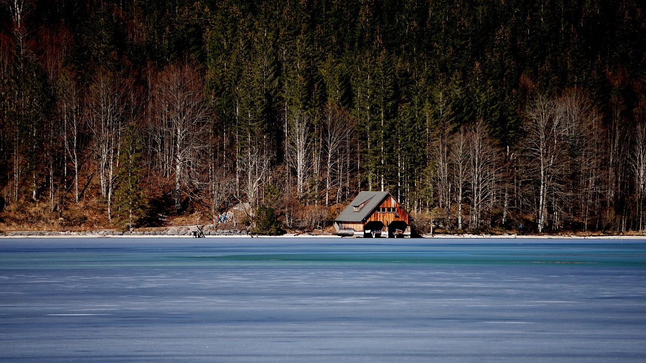 Winter Cabin Lake Wallpapers - Wallpaper Cave