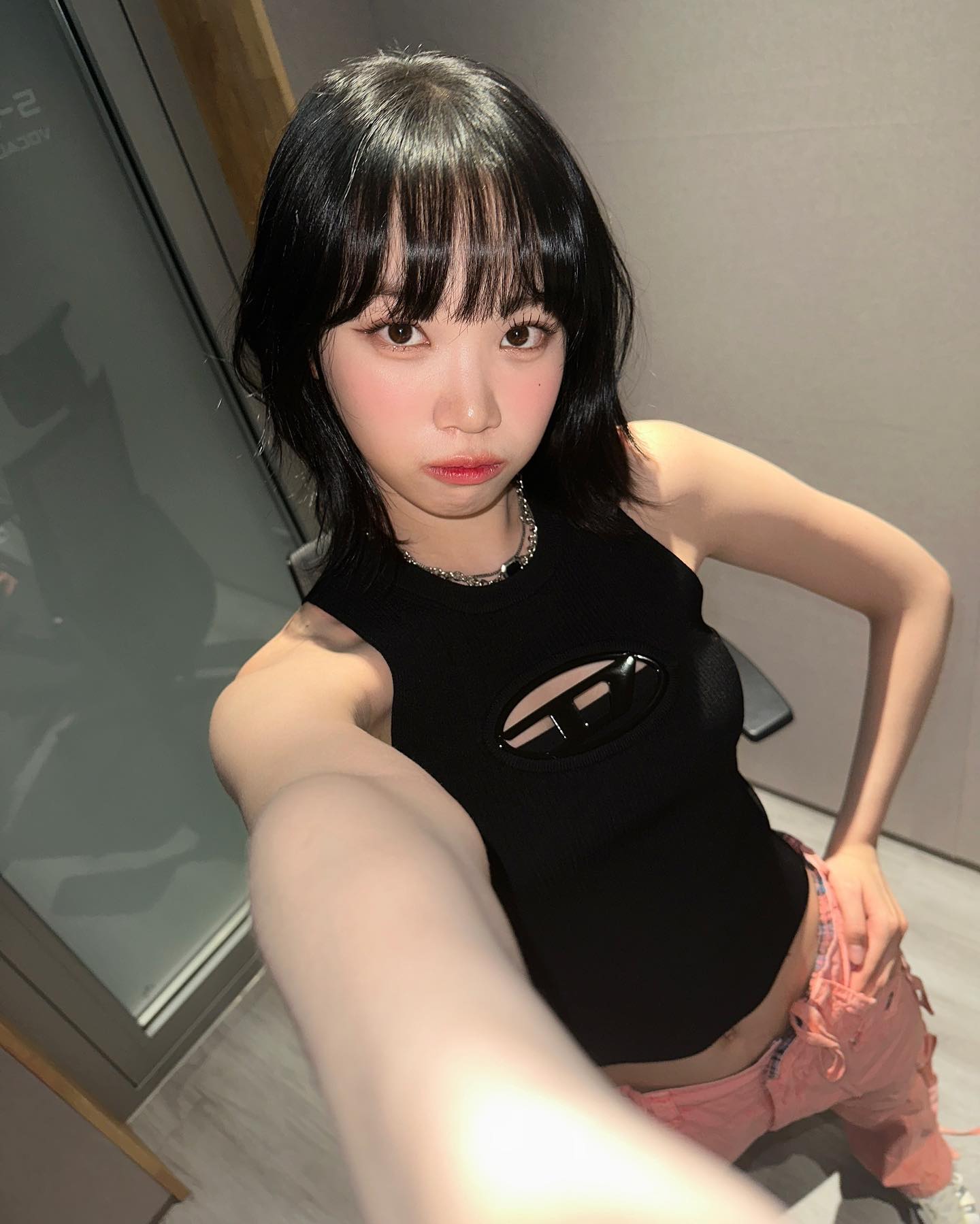 LE SSERAFIM Chaewon Wallpapers - Wallpaper Cave