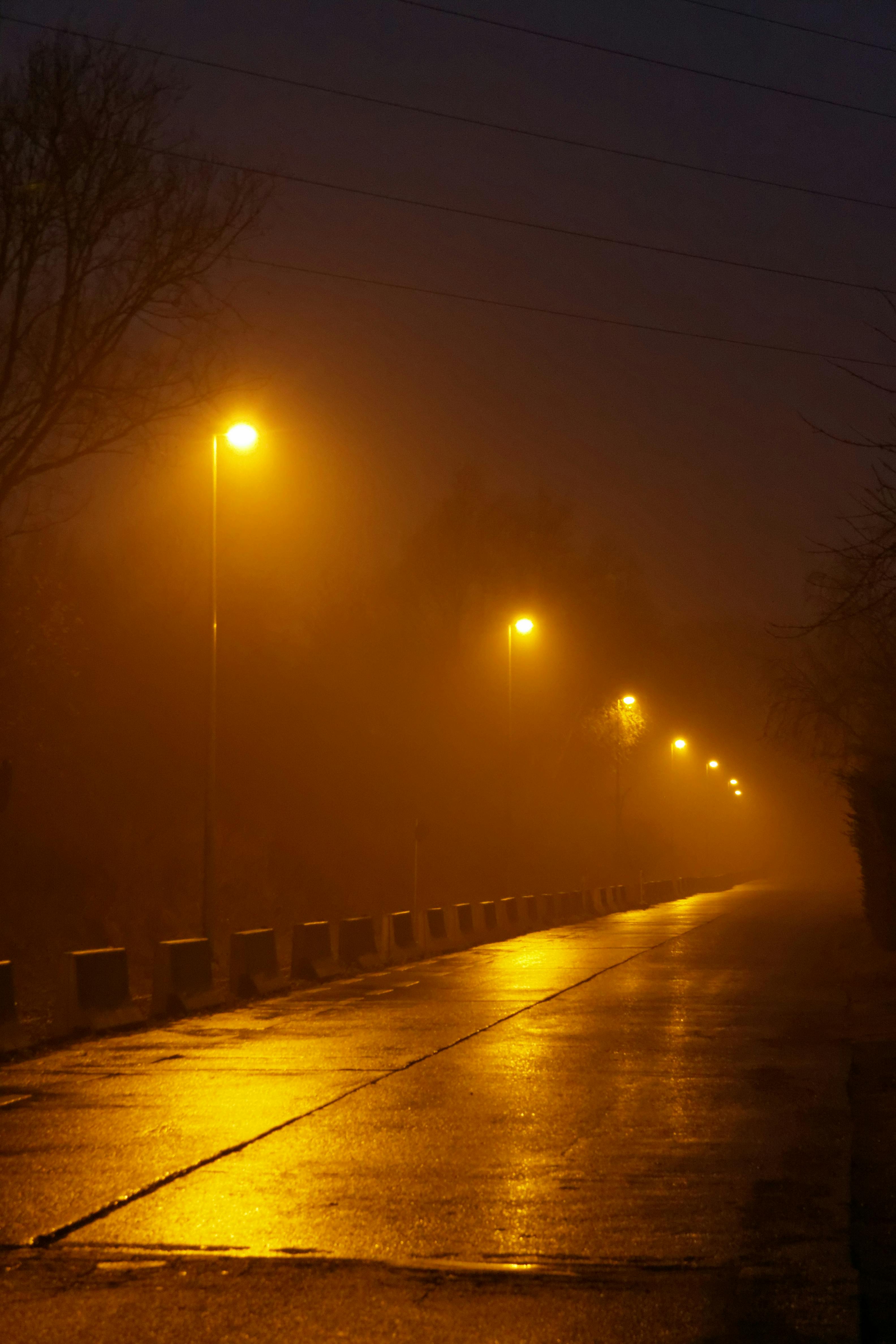 Street Lamp In Fog iPhone Wallpapers - Wallpaper Cave
