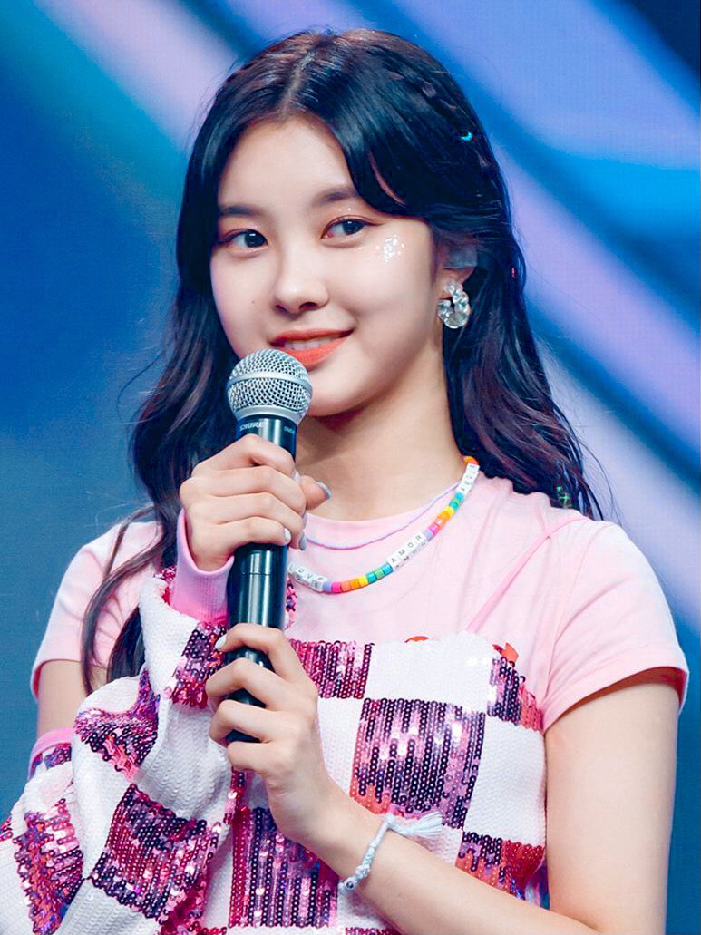 Kim Dayeon Wallpapers - Wallpaper Cave