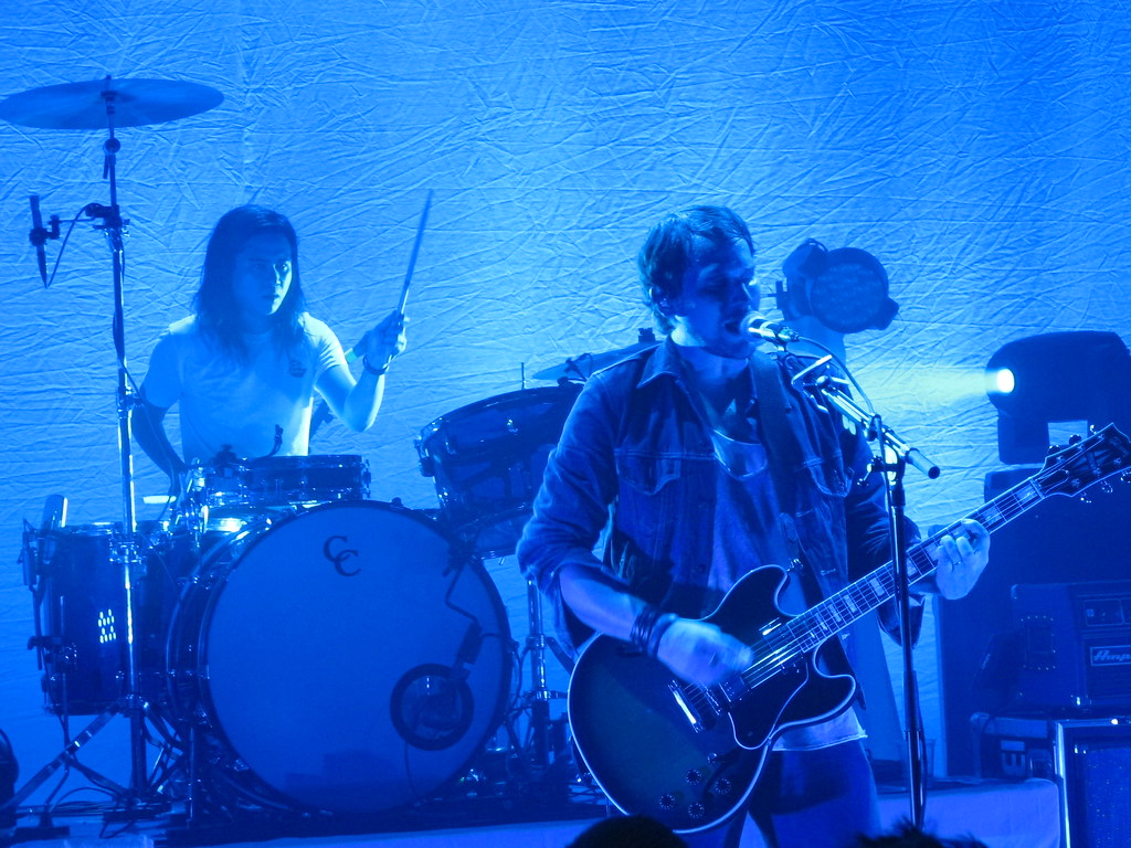 Silversun Pickups Wallpapers - Wallpaper Cave