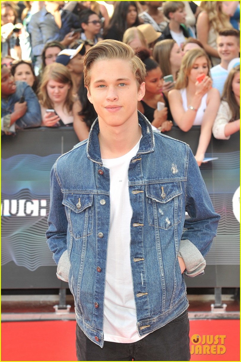 Ryan Beatty Wallpapers - Wallpaper Cave