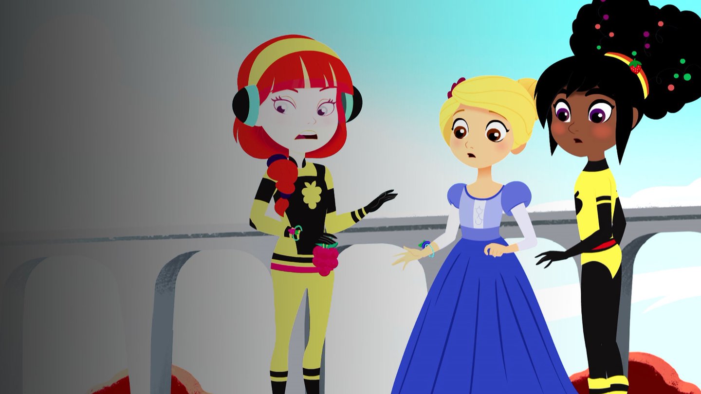 Berry Bees Wallpapers - Wallpaper Cave