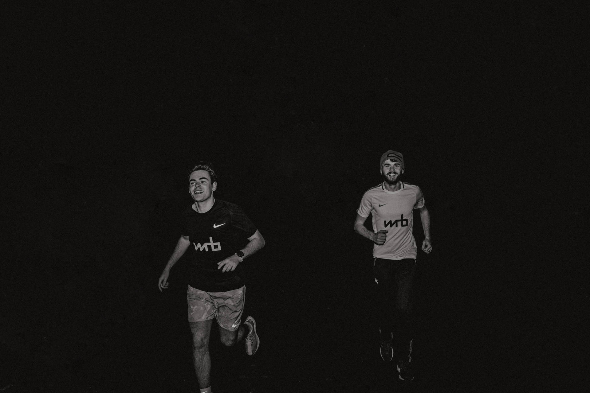 Running In The Dark Wallpapers - Wallpaper Cave