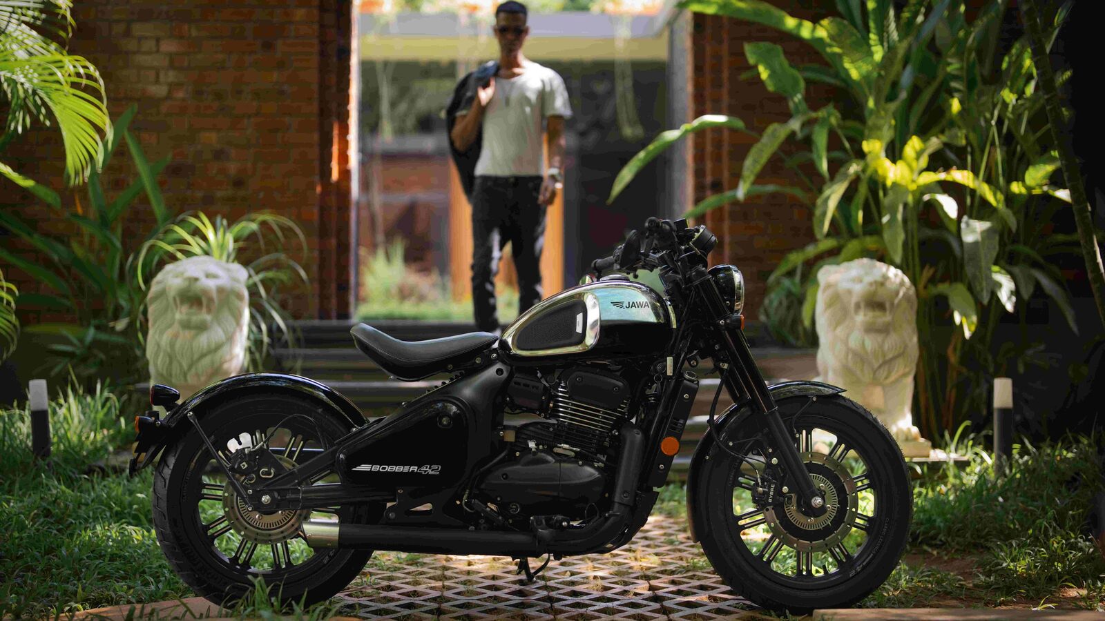 Jawa 42 Bobber Moon Black Wallpapers - Wallpaper Cave