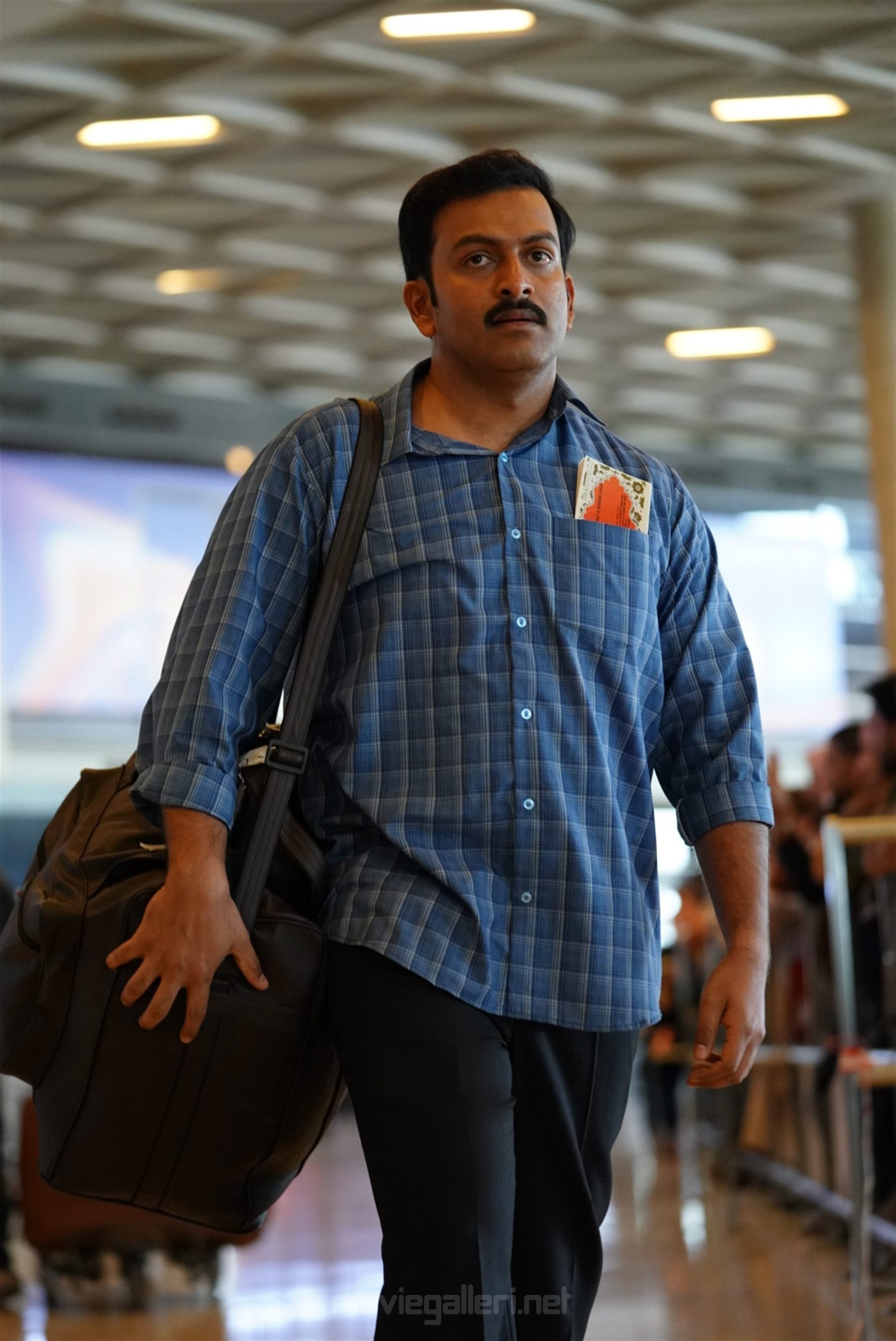 Aadujeevitham Wallpapers - Wallpaper Cave