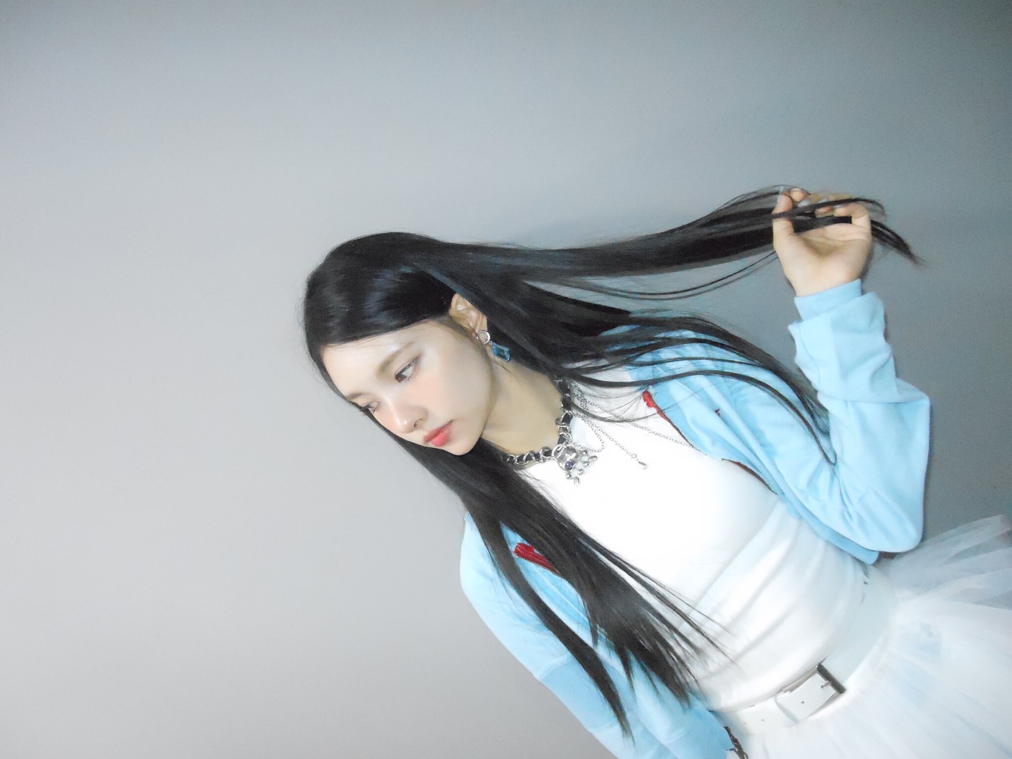 ILLIT Wallpapers - Wallpaper Cave