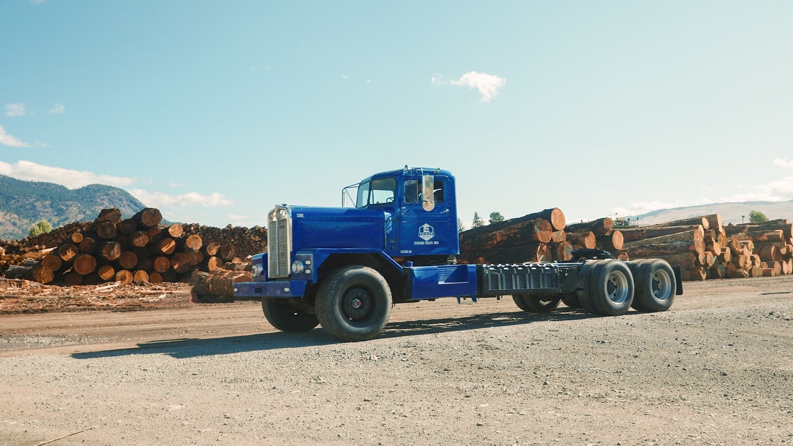 Logging Semi Trucks Wallpapers - Wallpaper Cave