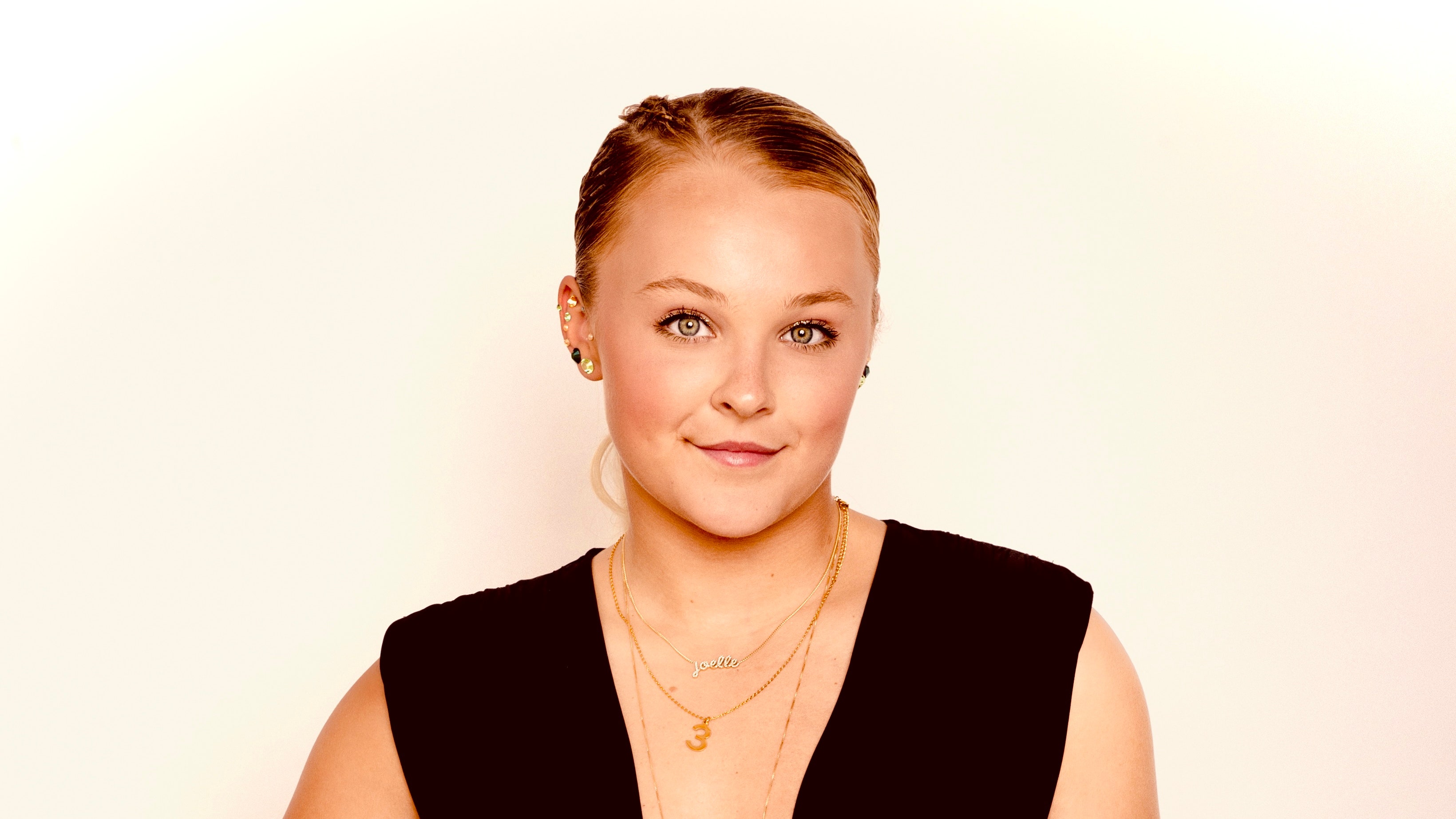 Karma Jojo Siwa Wallpapers Wallpaper Cave Karma Jojo Siwa Wallpapers Wallpaper Cave