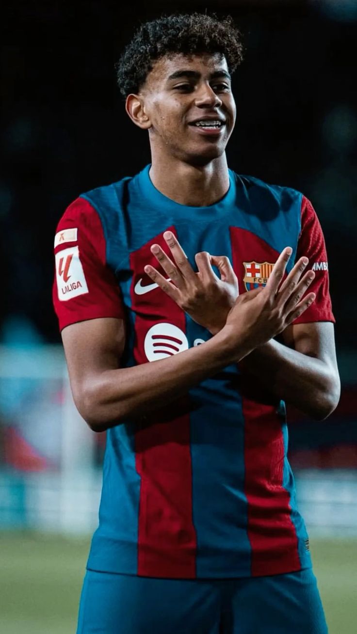 Lamine Yamal 4k Phone Wallpapers - Wallpaper Cave