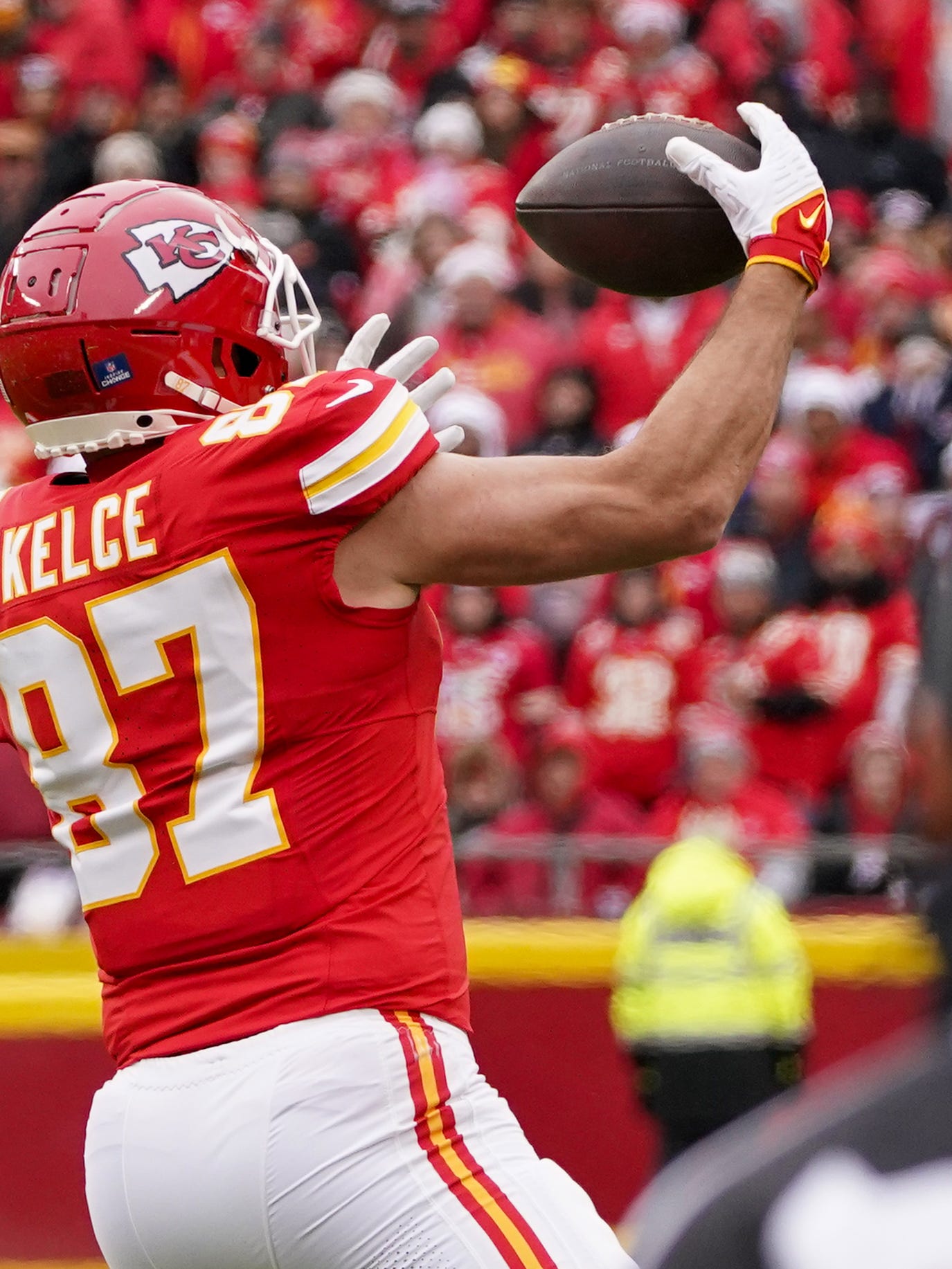 Travis Kelce iPhone Wallpapers - Wallpaper Cave